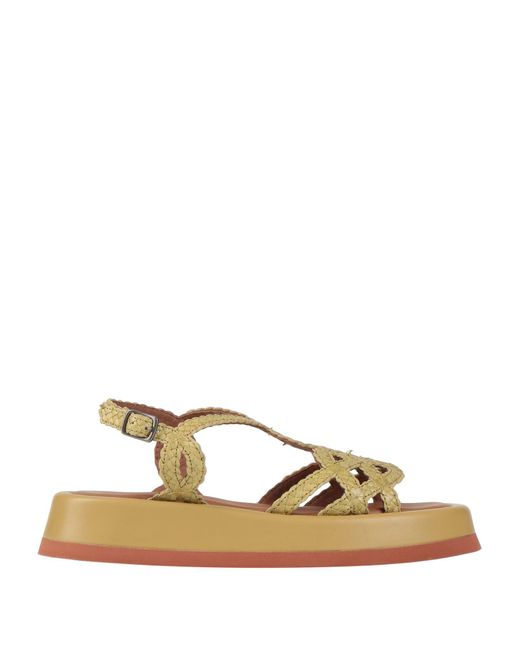 Pas De Rouge Sandals in Natural | Lyst