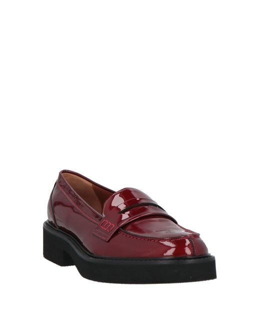 Le Clare Loafer in Red | Lyst