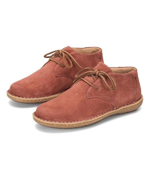 Born Nuala Ii (Rust) Flat Shoes in Red | Lyst