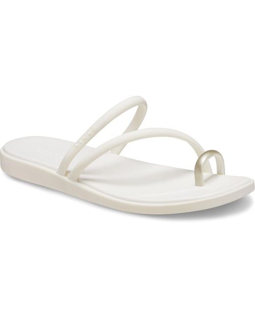 Crocs™ Miami Toe Loop Sandals Flat in White | Lyst