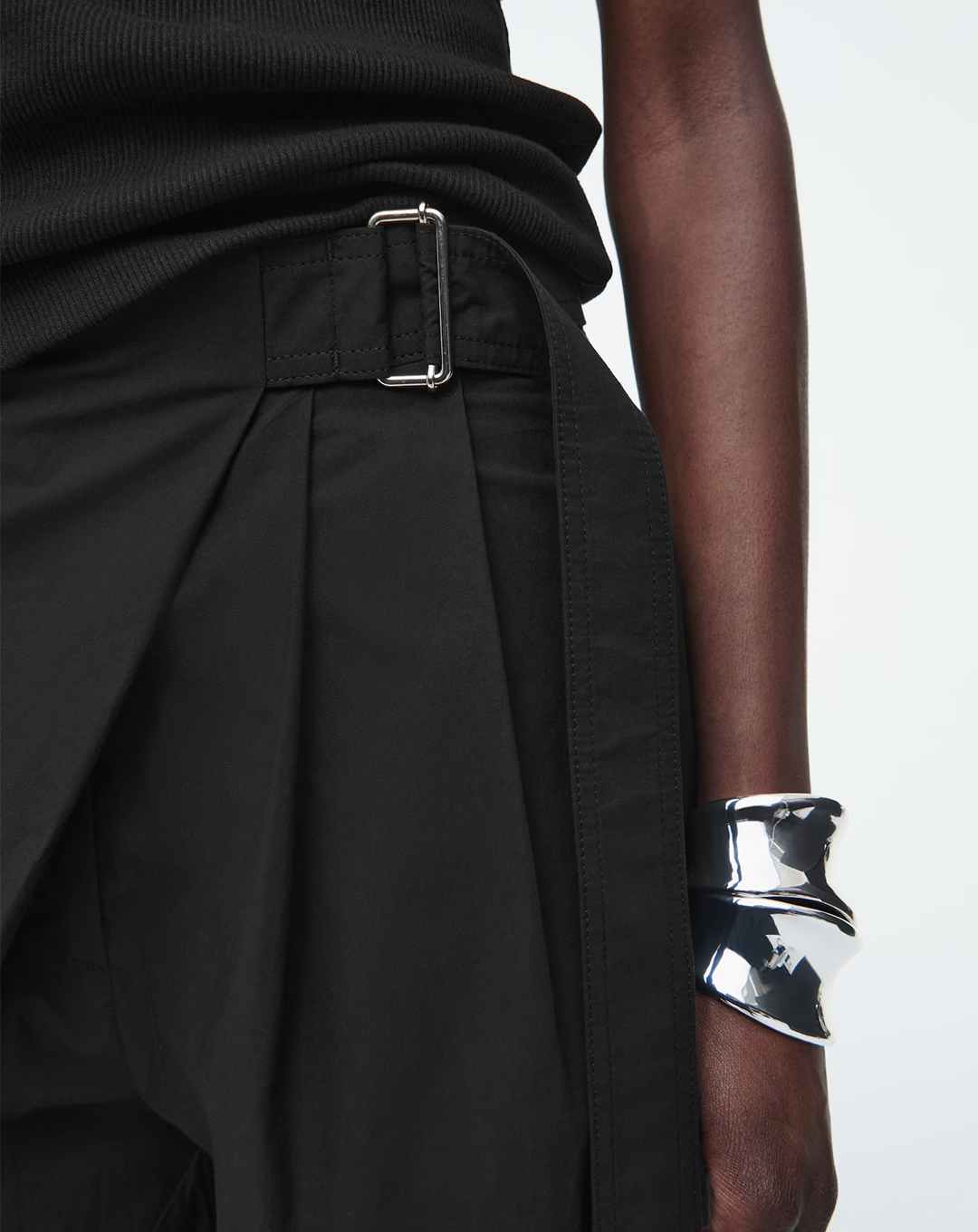 How to Look Good in the Rain