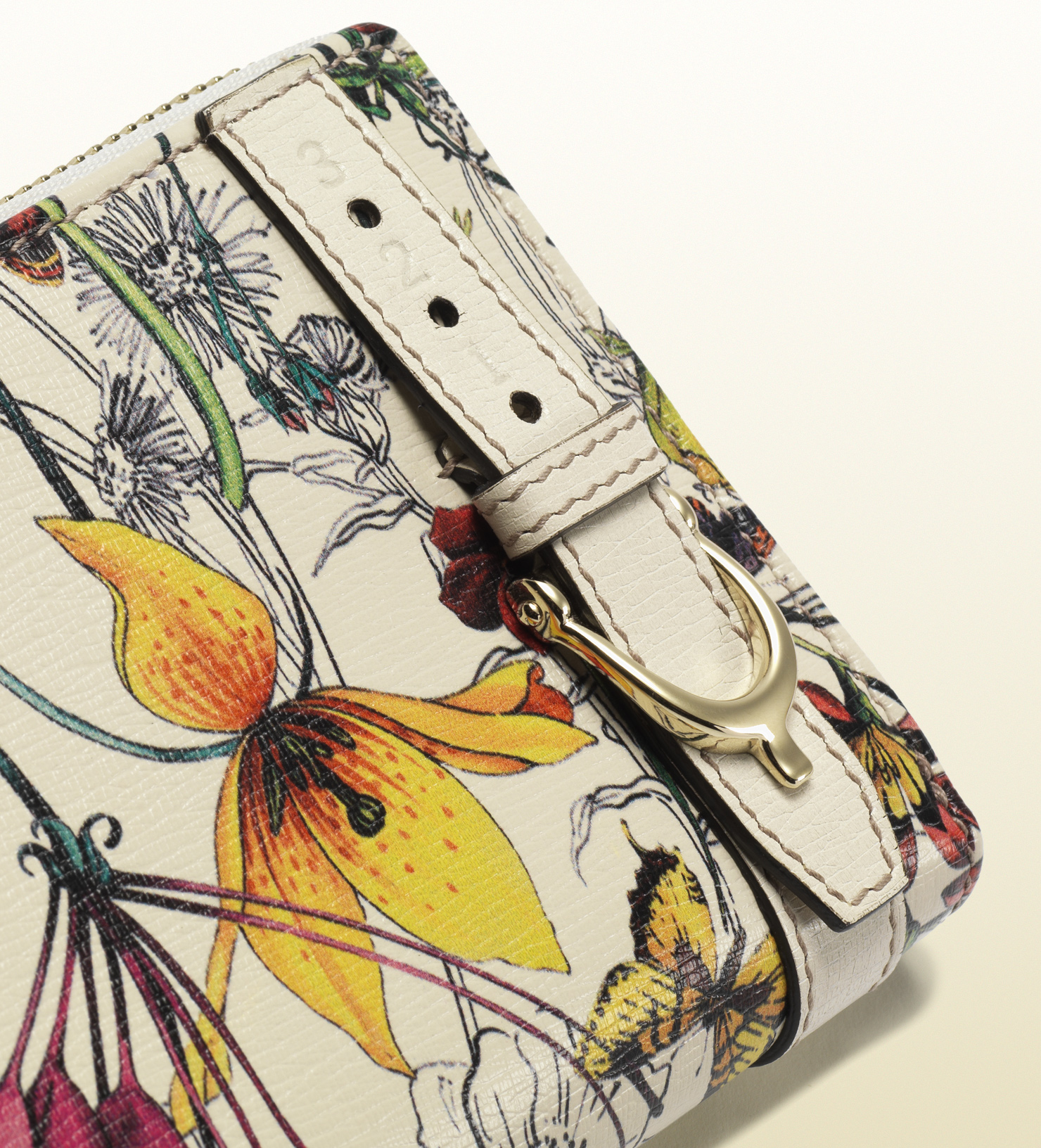 Gucci Floral Zip Wallet | semashow.com