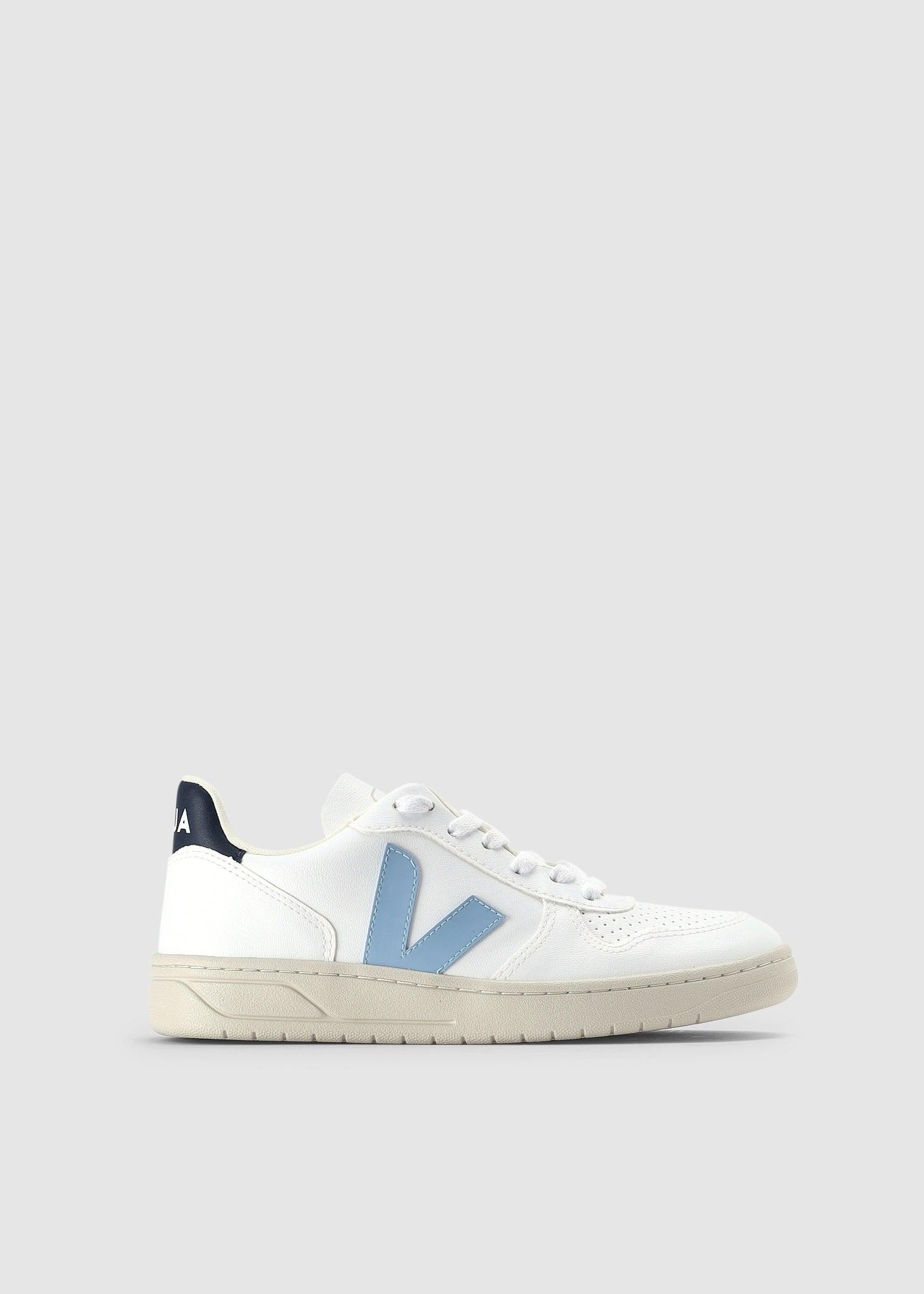 Veja Women's V-10 Classic Nautical in Blue | Lyst