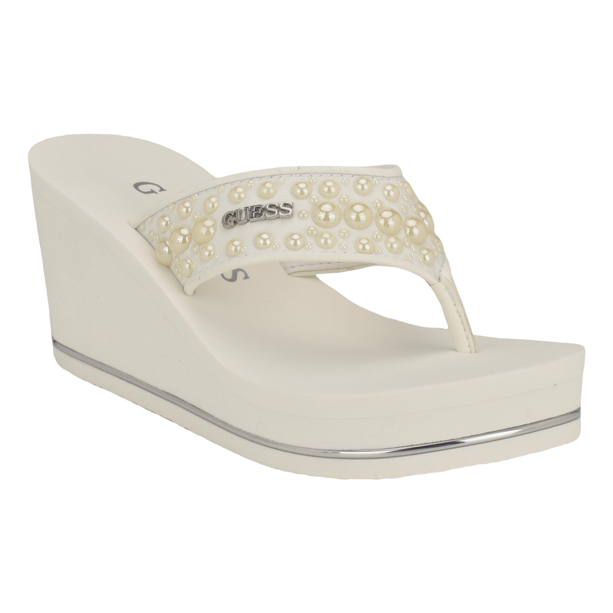 Guess Silus Wedge Sandal in White | Lyst