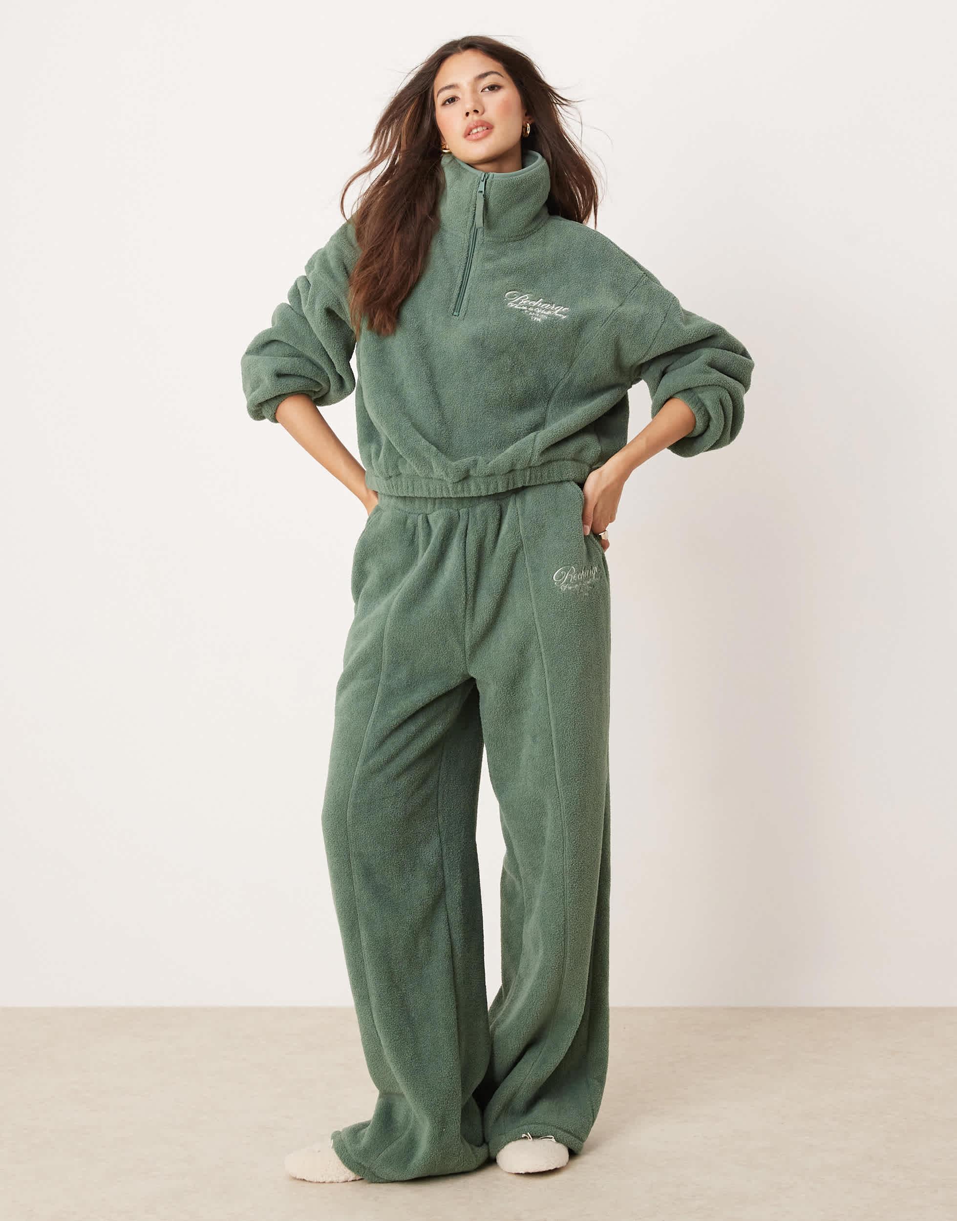ASOS Lounge Microfleece Zip Collar Sweat & Wide Leg Set in Green | Lyst