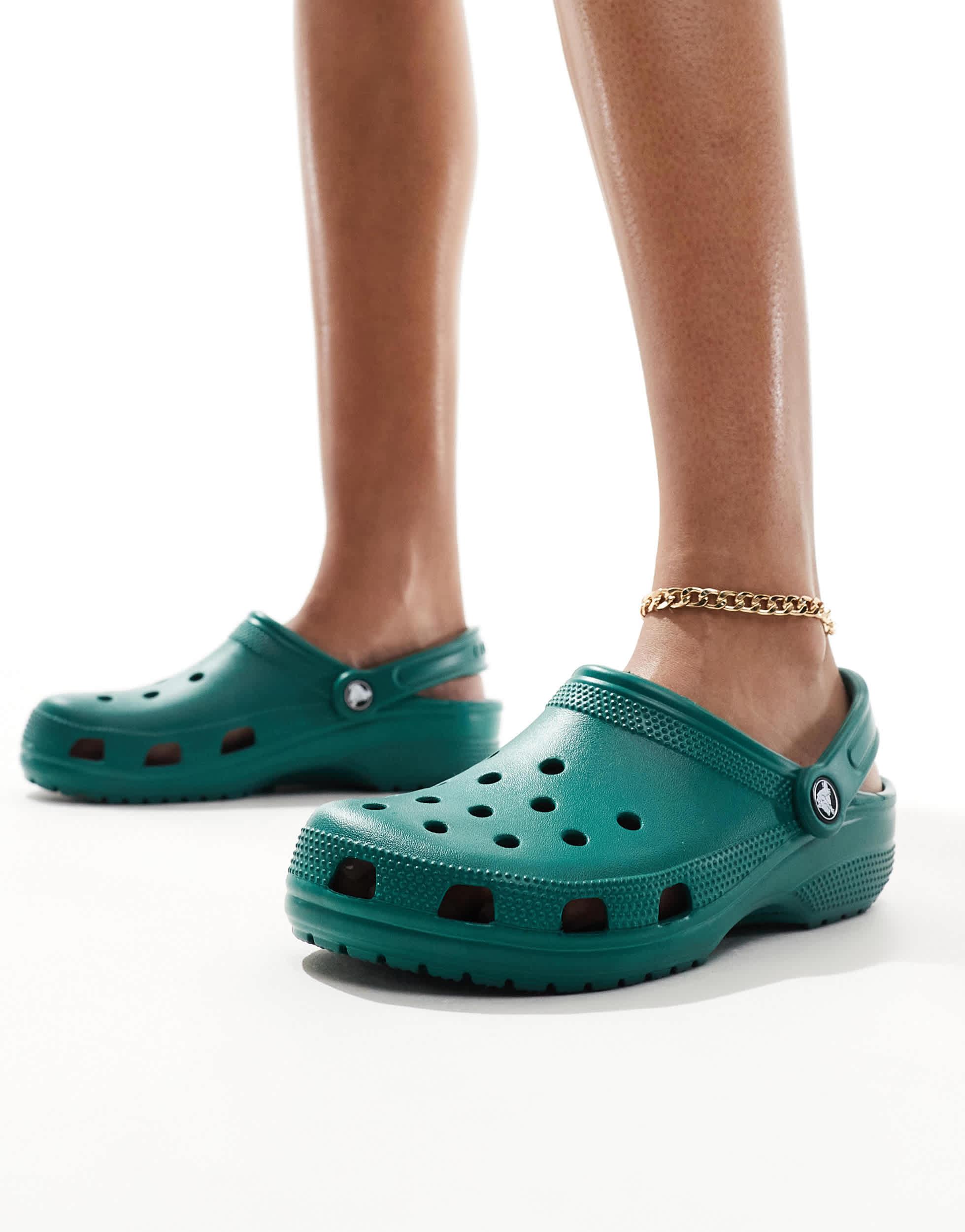Crocs™ Classic Clogs in Green | Lyst