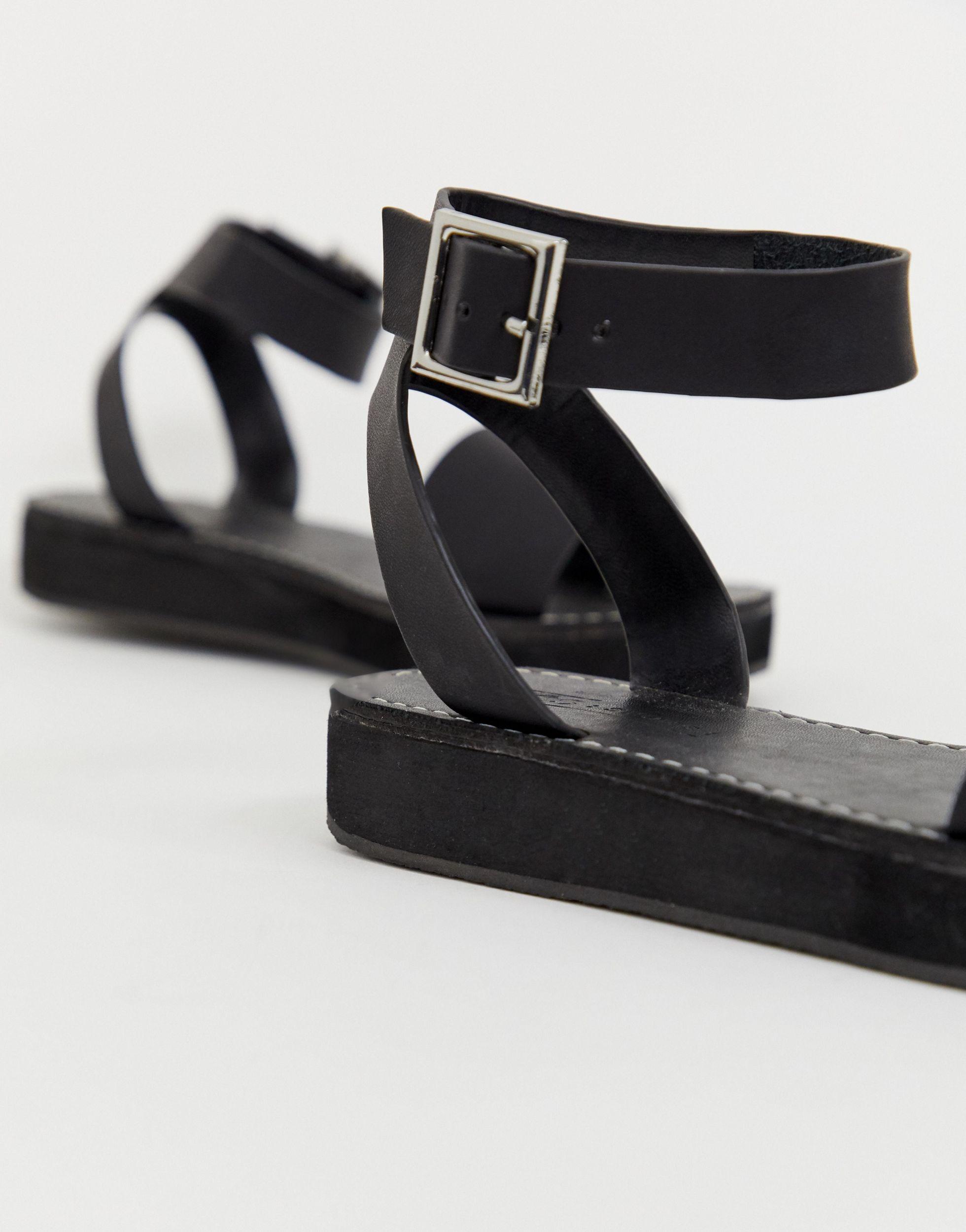 Black Tabitha Leather Crossover Sandals CHARLES KEITH PH | atelier-yuwa.ciao.jp