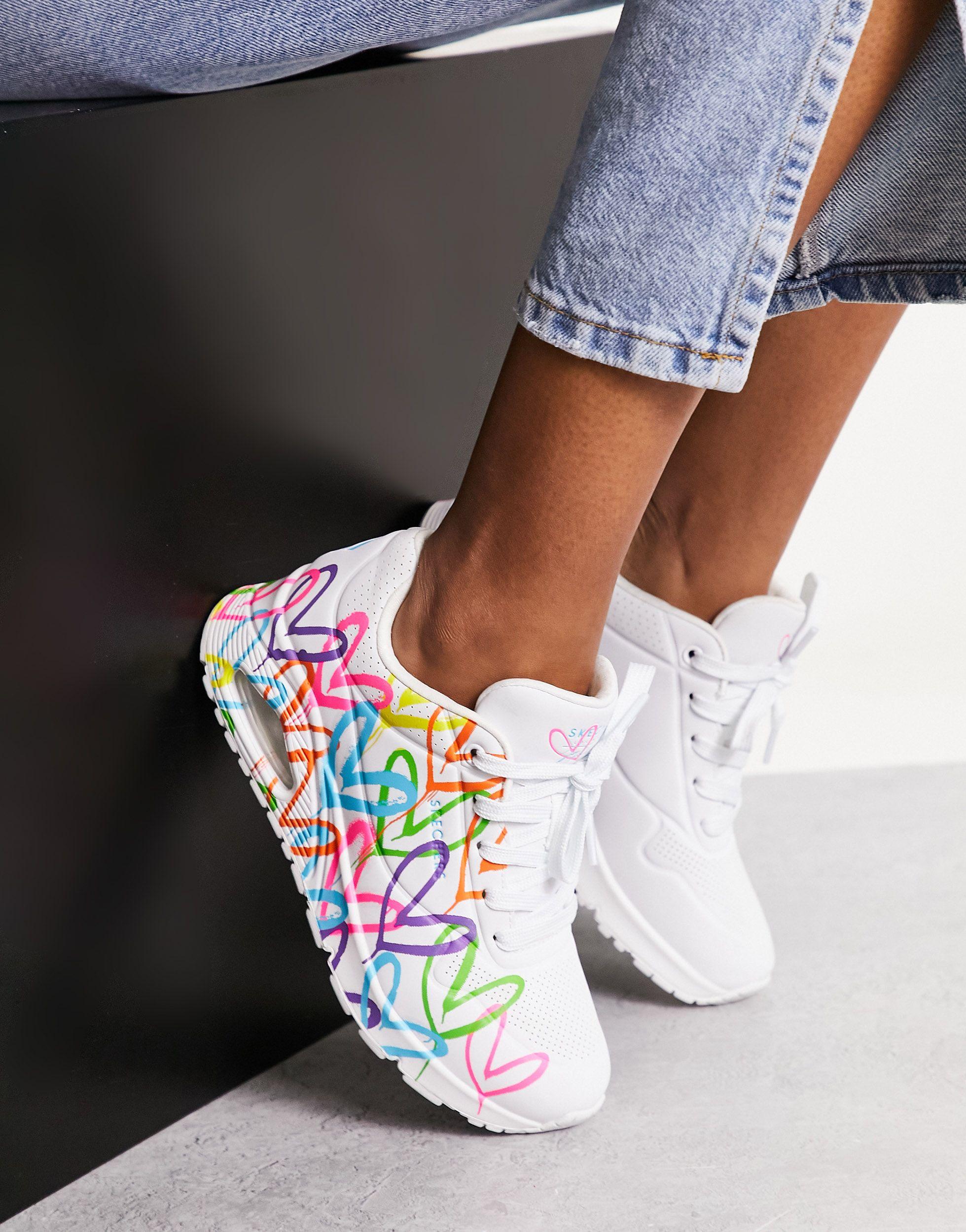 Skechers Uno Sneakers With Neon Graffiti Heart Print in White | Lyst