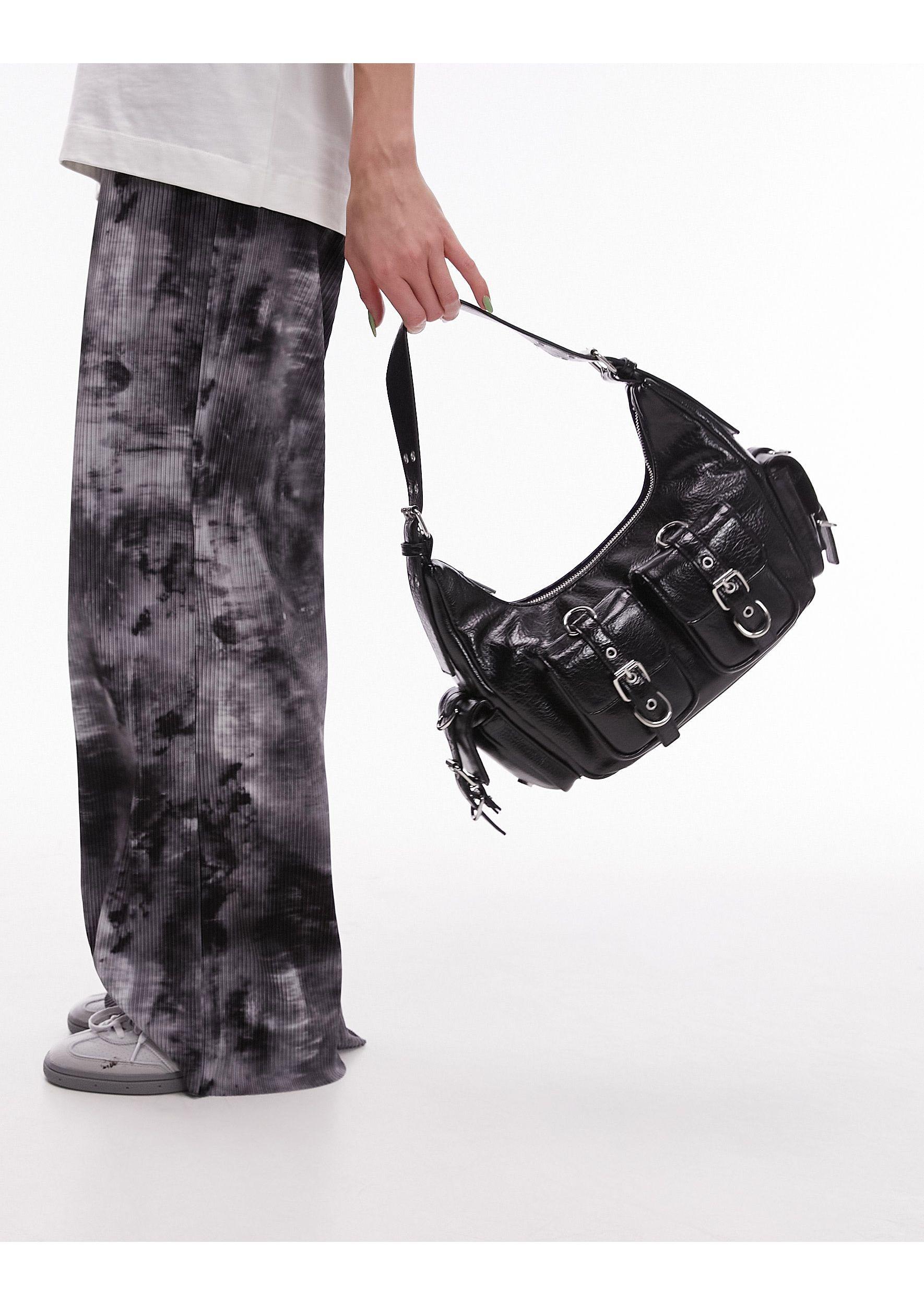 TOPSHOP Serena Multi Pocket Shoulder Bag in Black | Lyst