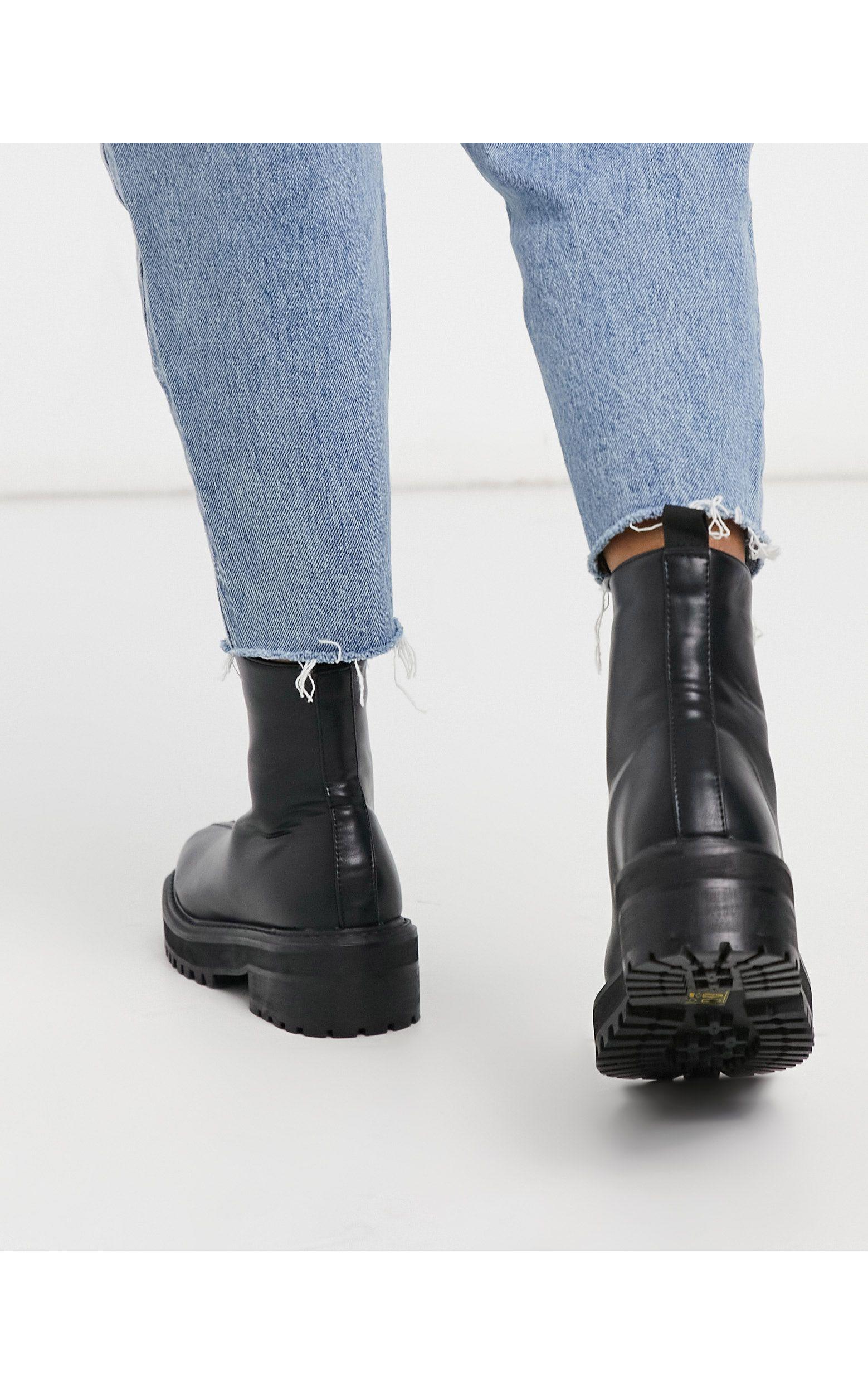 Geschäftsmann Tier Domain boots mit schleife vorne Flasche Schläger ...