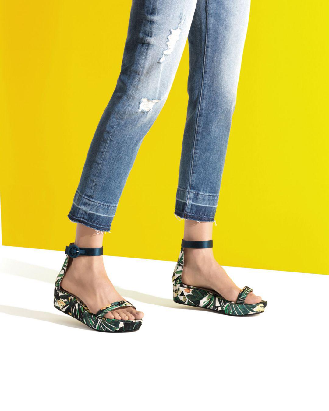 Stuart Weitzman capri green botanic jacquard wedge. Never worn. Womens ...