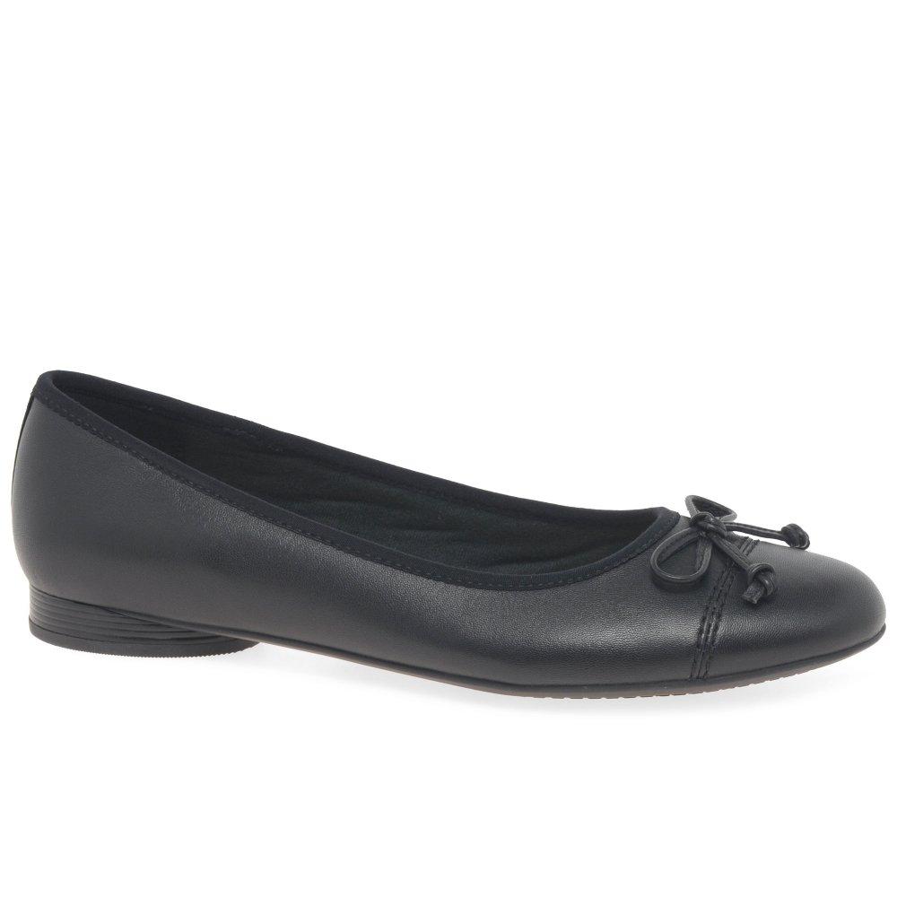 Clarks Loreleigh Rae Ballet Pumps in Blue | Lyst UK