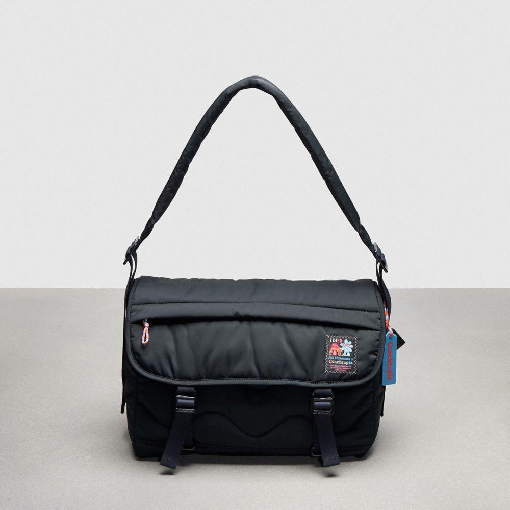 COACH Coachtopia Loop Messenger Bag in Black | Lyst