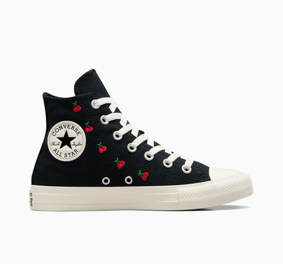 Converse Chuck Taylor All Star Cherries in Black | Lyst UK