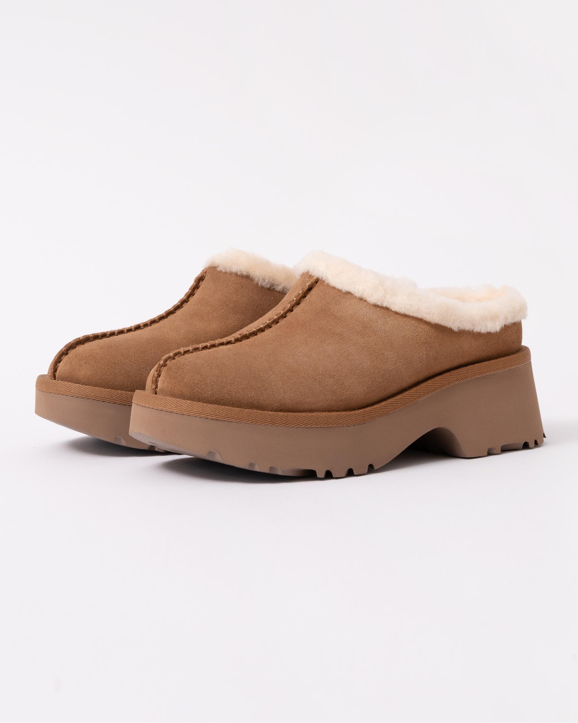 UGG New Heights Cozy Platform Clogs in White | Lyst