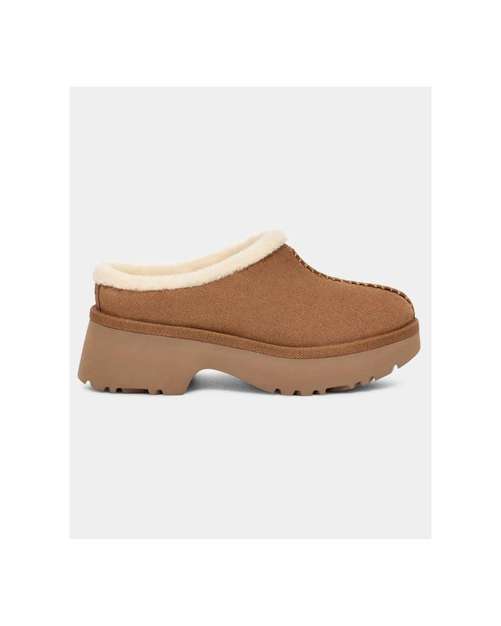 UGG New Heights Cozy Platform Clogs in White | Lyst UK