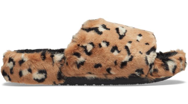 Crocs™ Classic Leopard Fur Slide; Leopard in Black | Lyst
