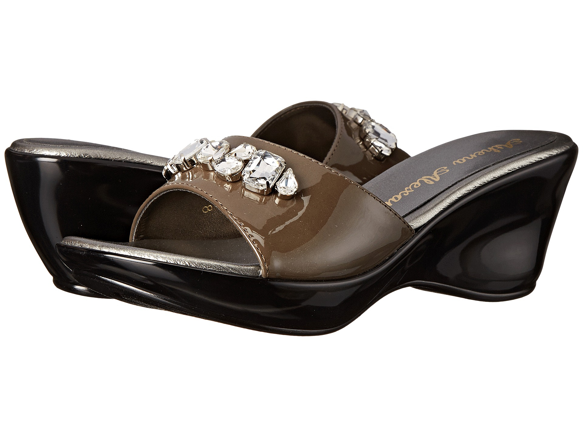 Athena Alexander Honey in Black (Putty Patent) | Lyst