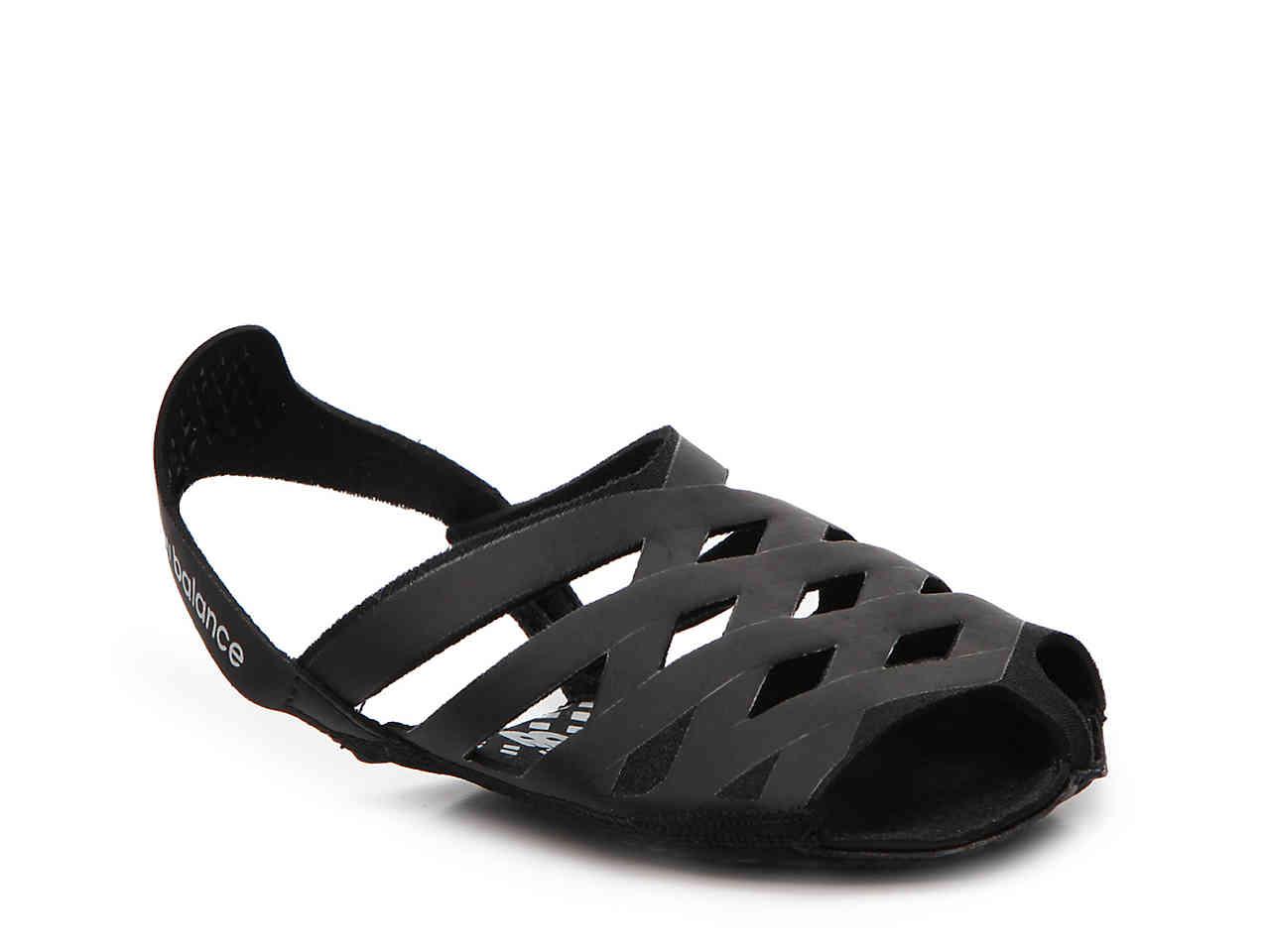 New Balance Nb Studio Skin 118 Yoga Training Shoe in Black | Lyst