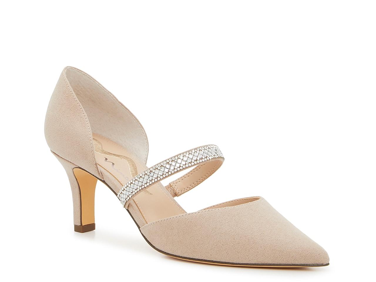 Nina Buffy Pump in White | Lyst