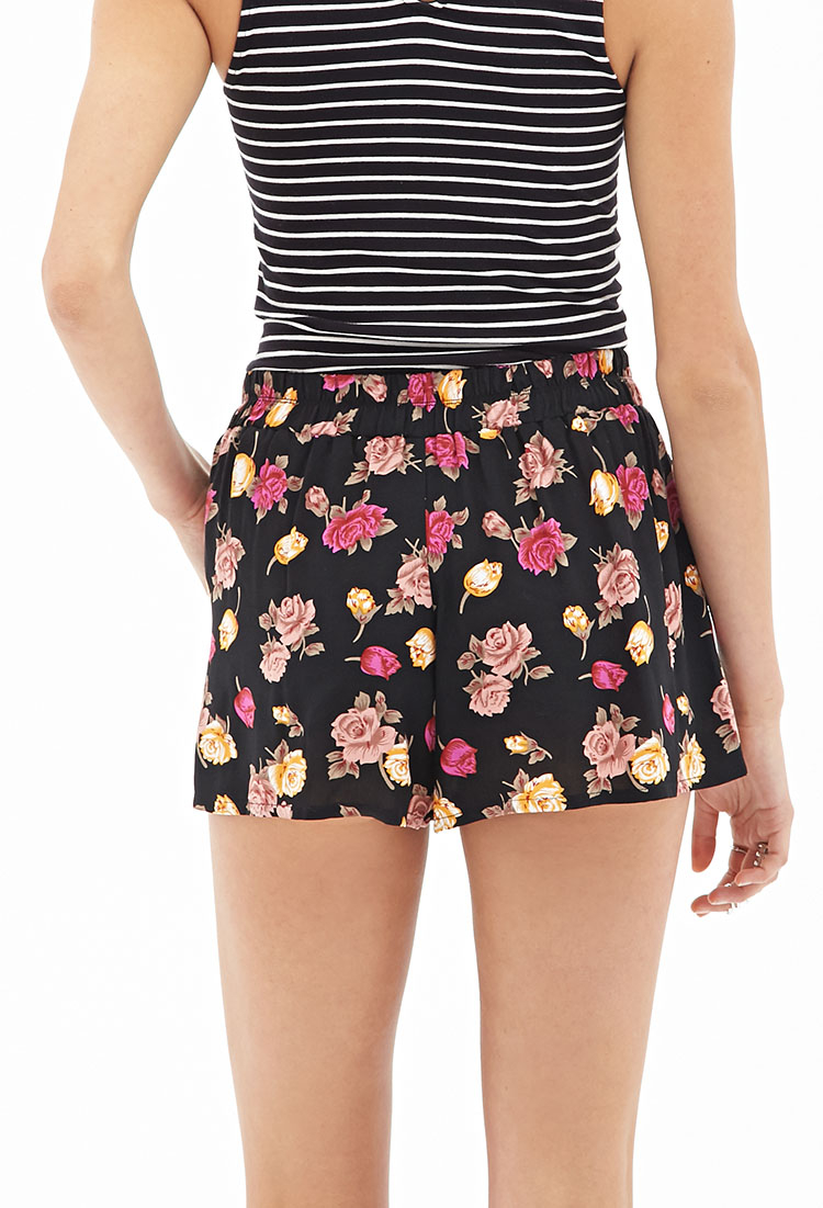 Forever 21 Floral Print Flowy Shorts in Black | Lyst