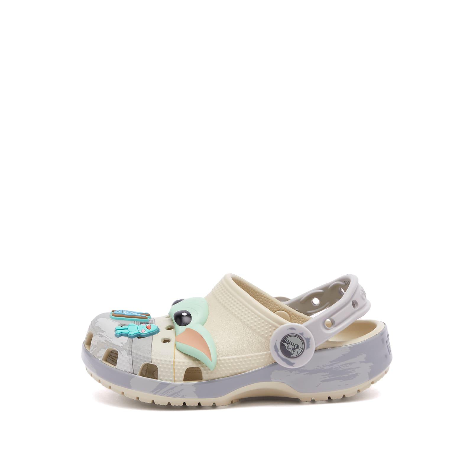 Crocs™ X Star Wars Grogu Classic Clog in White | Lyst