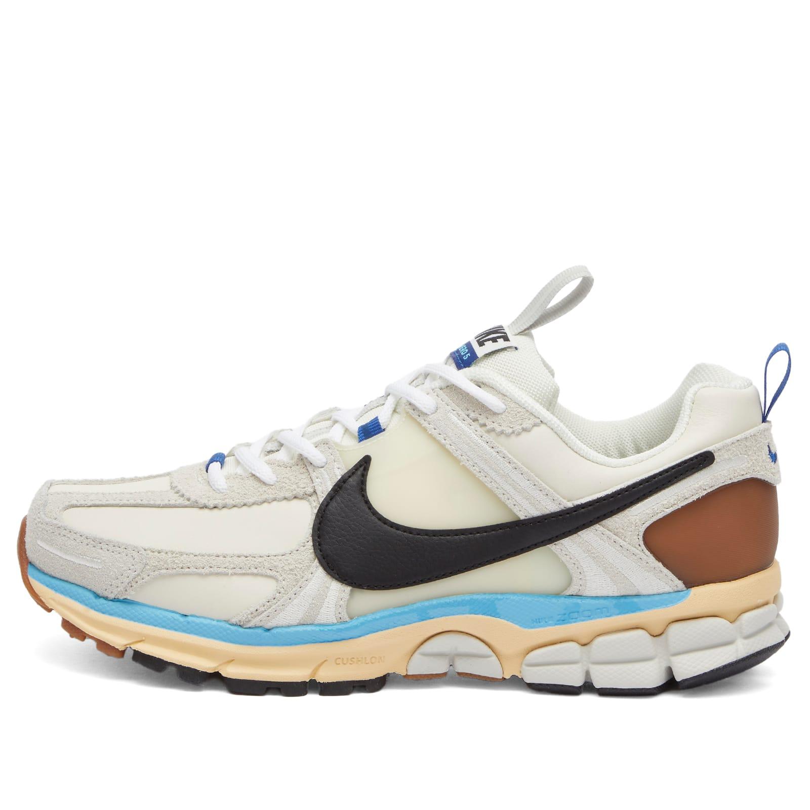 Nike W Zoom Vomero 5 Prm Tmtt Sneakers in White | Lyst UK