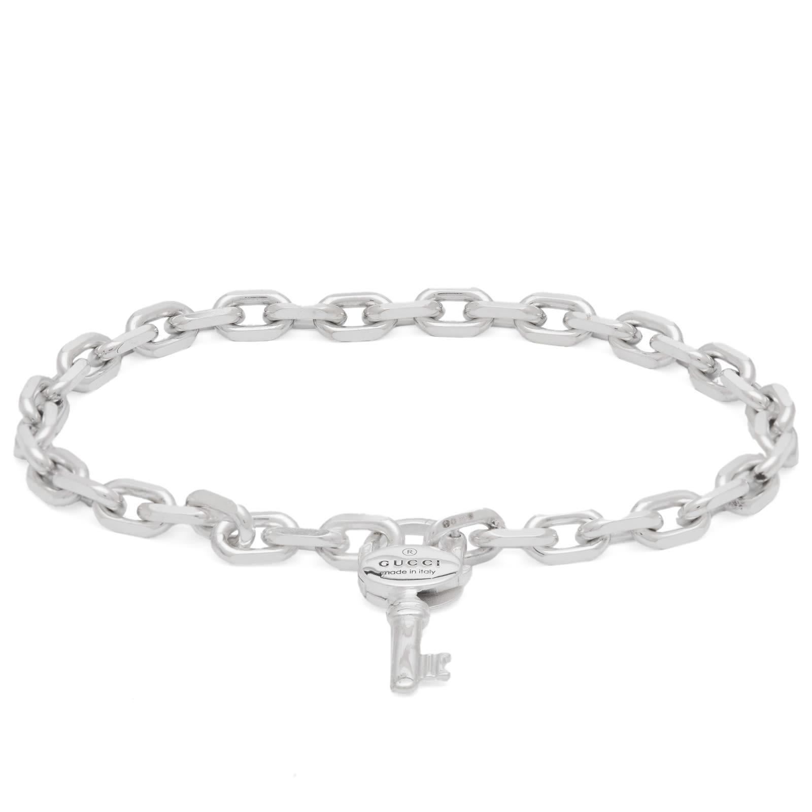 Gucci Trademark Key Bracelet in Metallic | Lyst