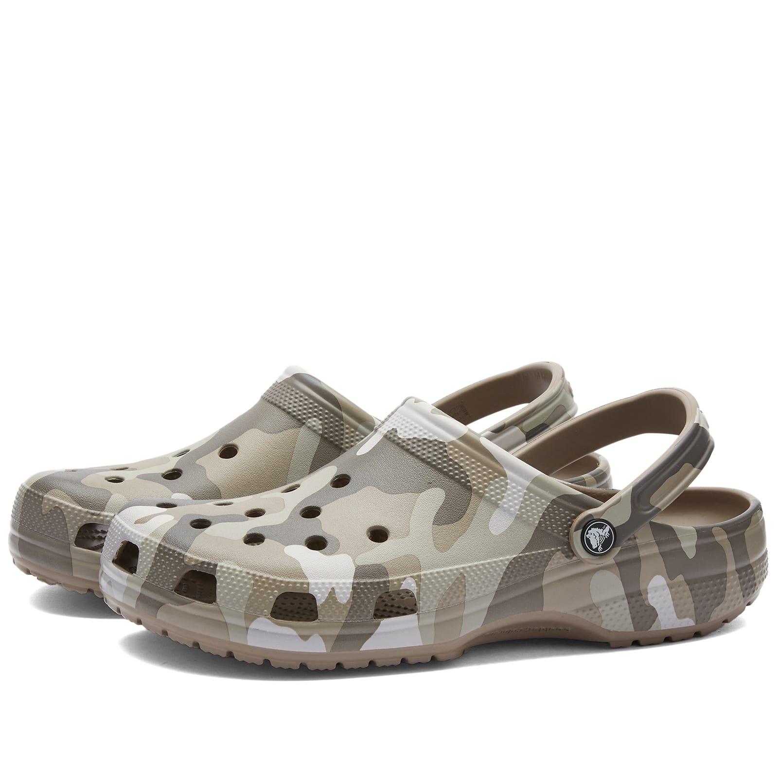 Crocs™ Classic Printed Camo Clog in Gray for Men | Lyst