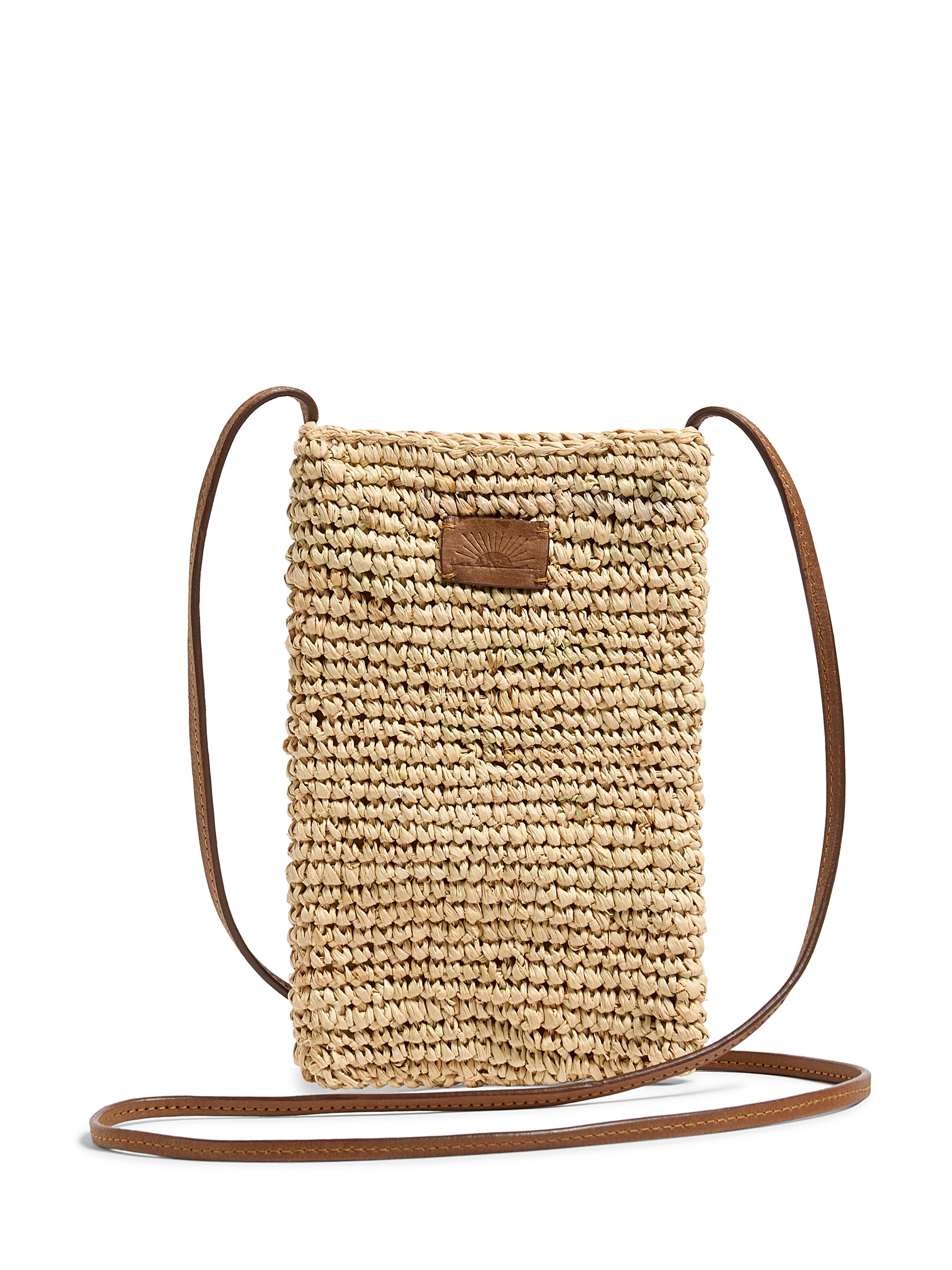 Faherty Raffia Phone Bag in Natural | Lyst