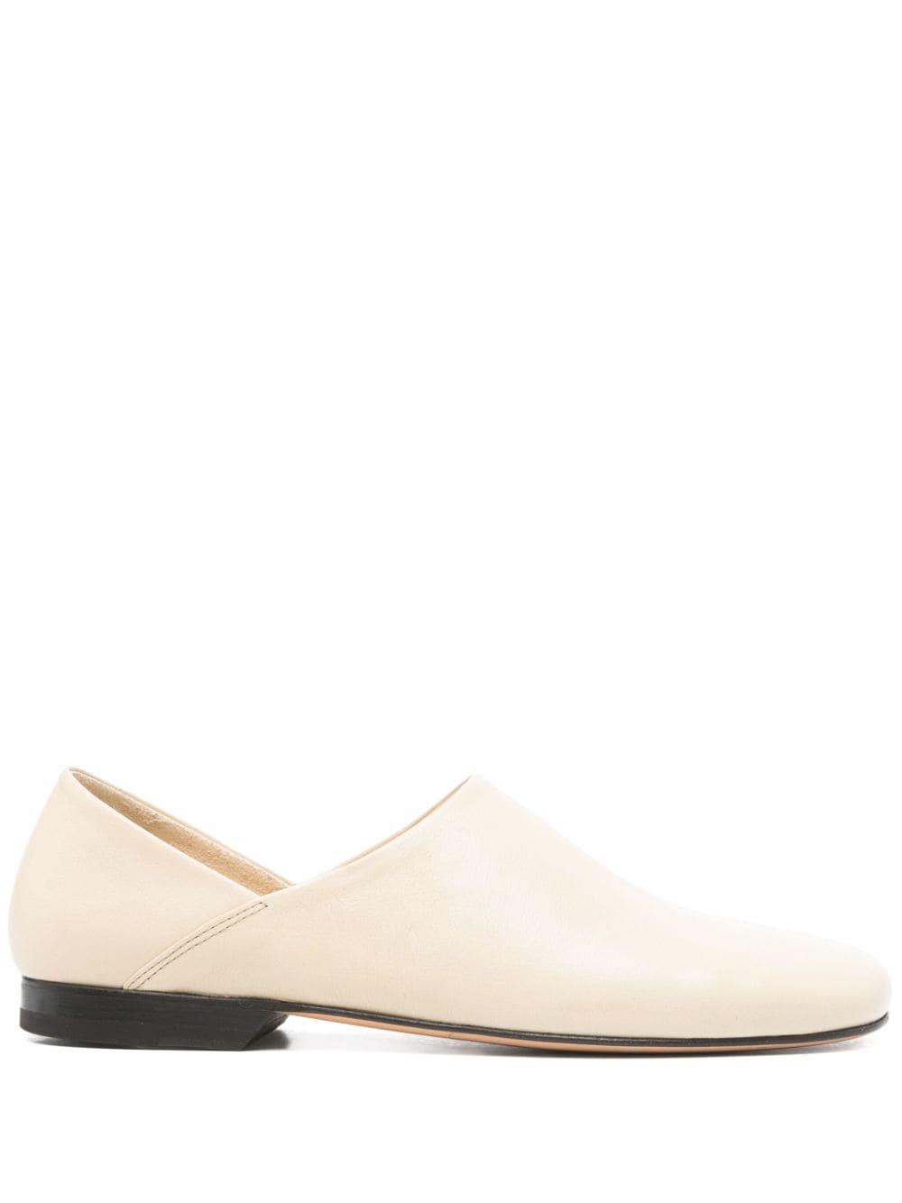 Lemaire Leather Slippers in Natural | Lyst