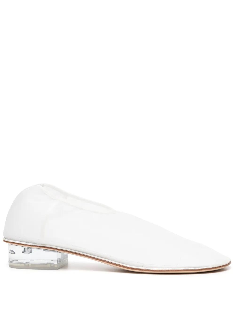 STUDIO AMELIA Vestige Ballerina Flats in White | Lyst