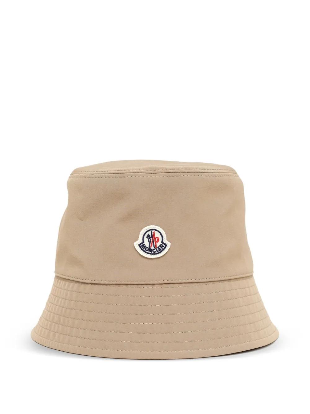 Moncler Logo-Patch Bucket Hat in Natural | Lyst UK