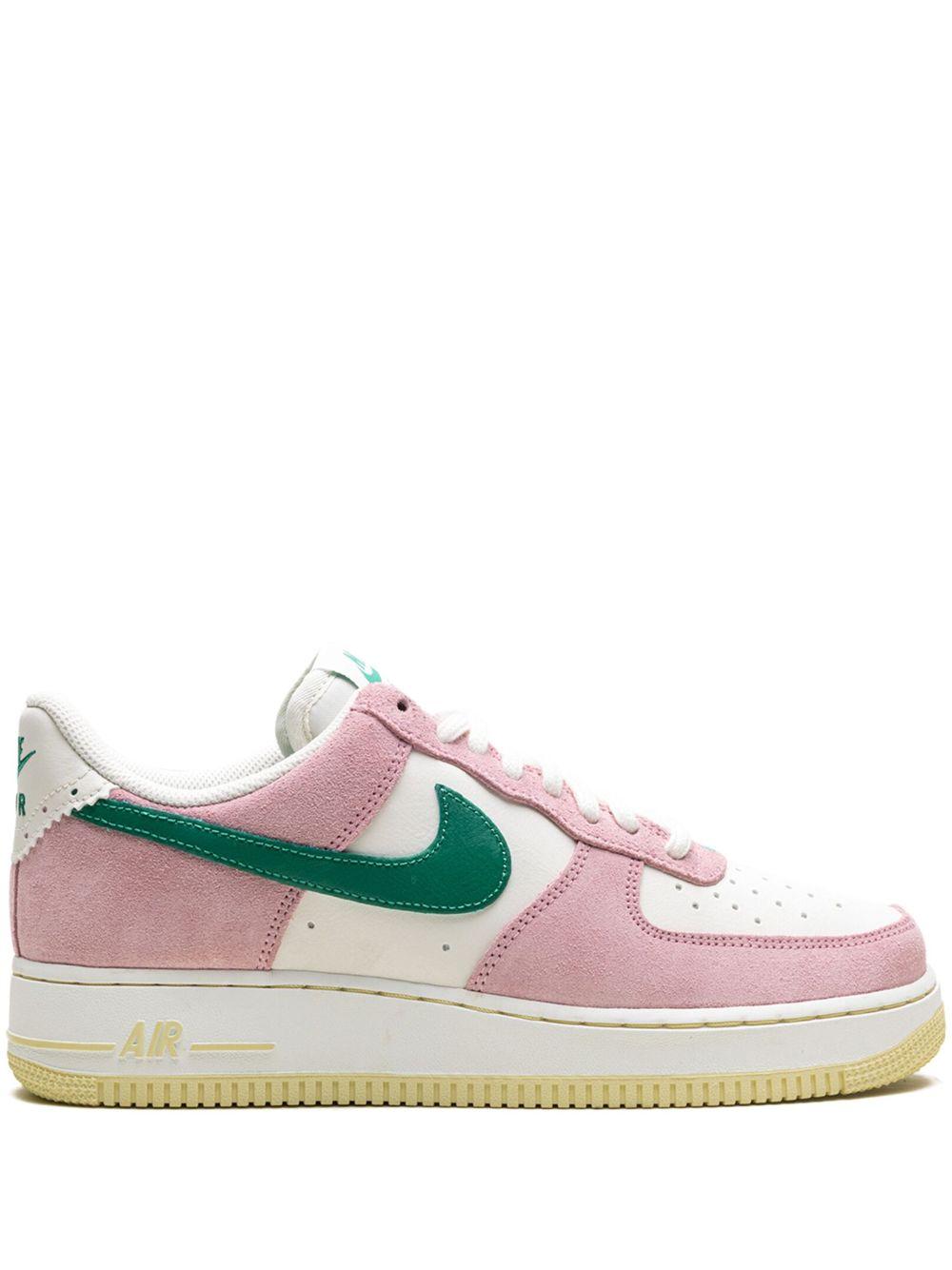 Nike Air Force 1 '07 Lv8 "Malachite" Sneakers in Pink | Lyst