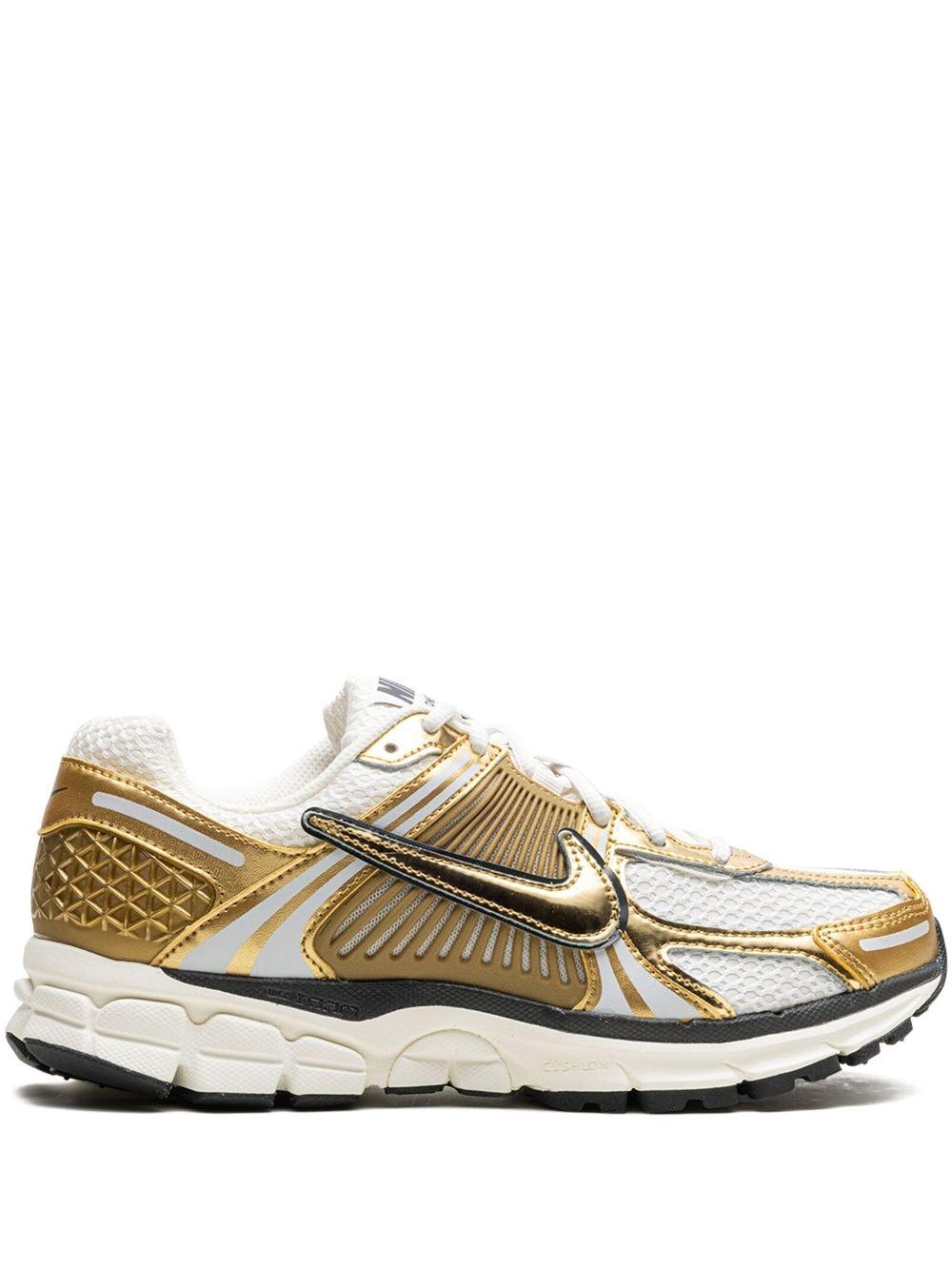 Nike Zoom Vomero 5 "metallic Gold" Sneakers | Lyst