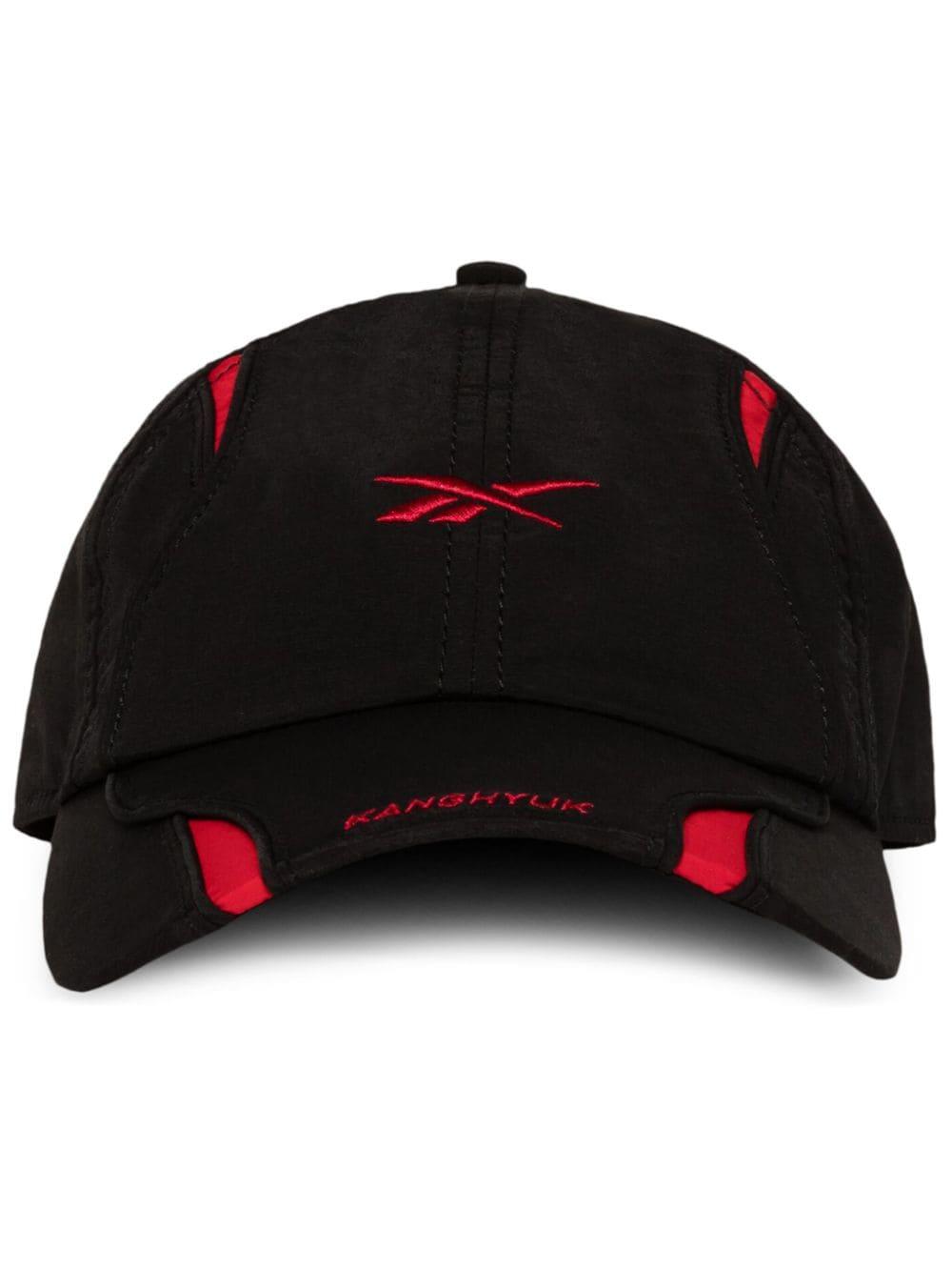Reebok Logo-Embroidered Baseball Cap in Black for Men | Lyst