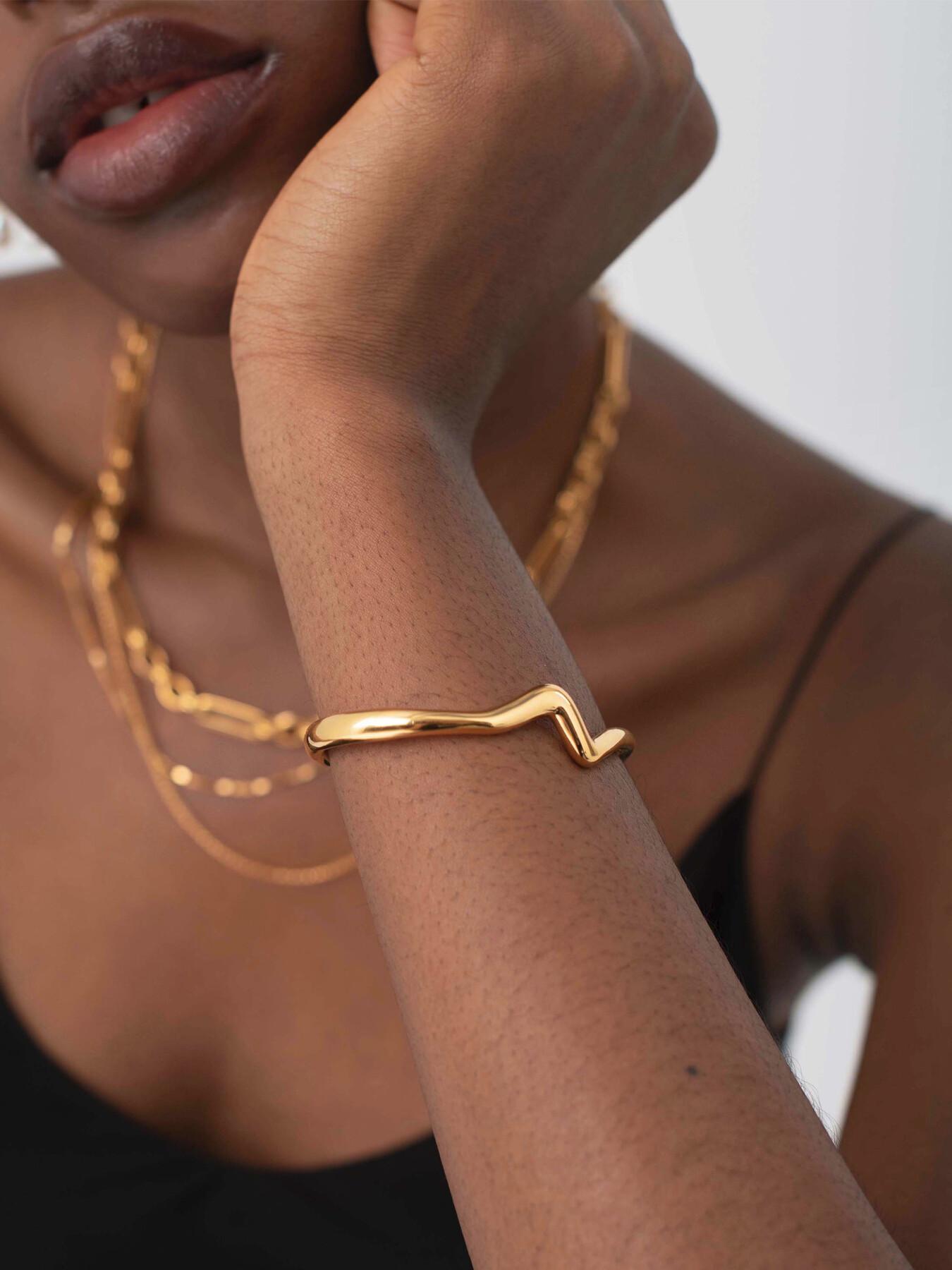 Missoma bracelet sale store
