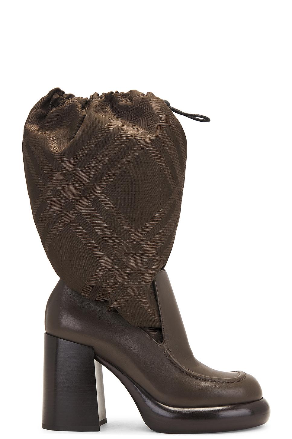 Burberry Calf Boot in Black | Lyst