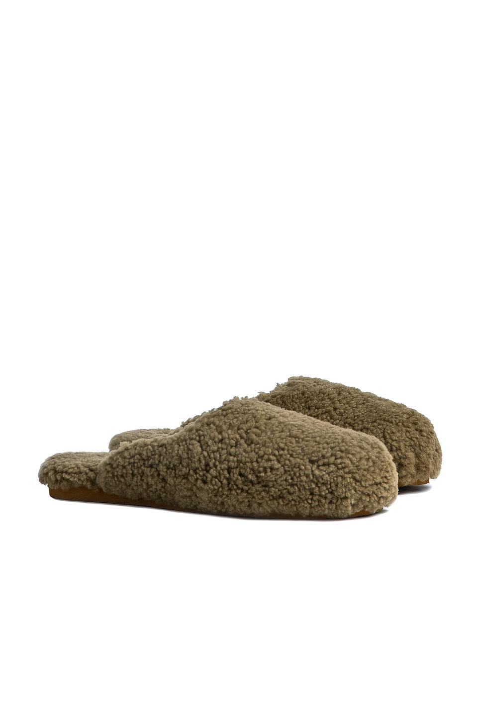 Parachute Shearling Wool Lounge Slippers in Green | Lyst