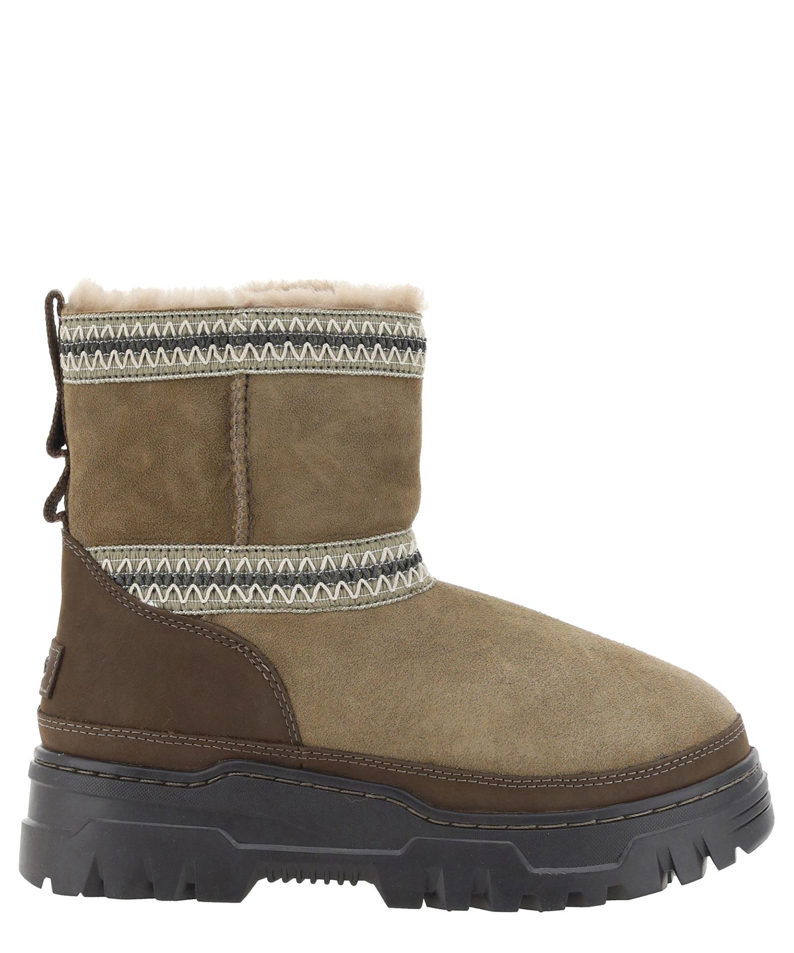 UGG Trailgazer Mini Ankle Boots in Brown for Men | Lyst
