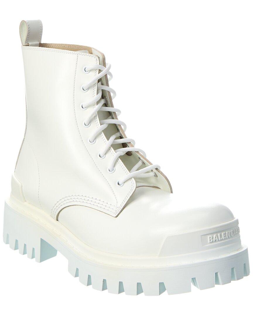 Balenciaga Strike Leather Boot in Natural | Lyst