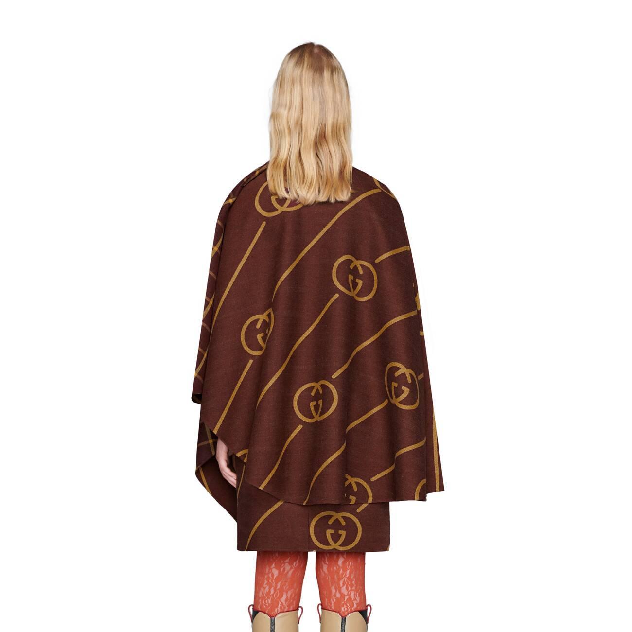 Gucci Interlocking G Asymmetric Cape in Bordeaux (Brown) - Lyst