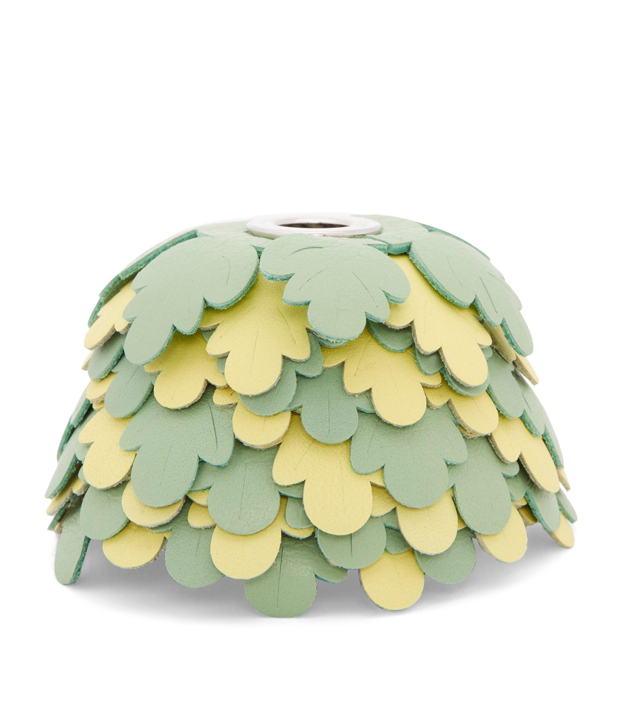 Loewe Calfskin Oak Leaves Keychain in Green | Lyst