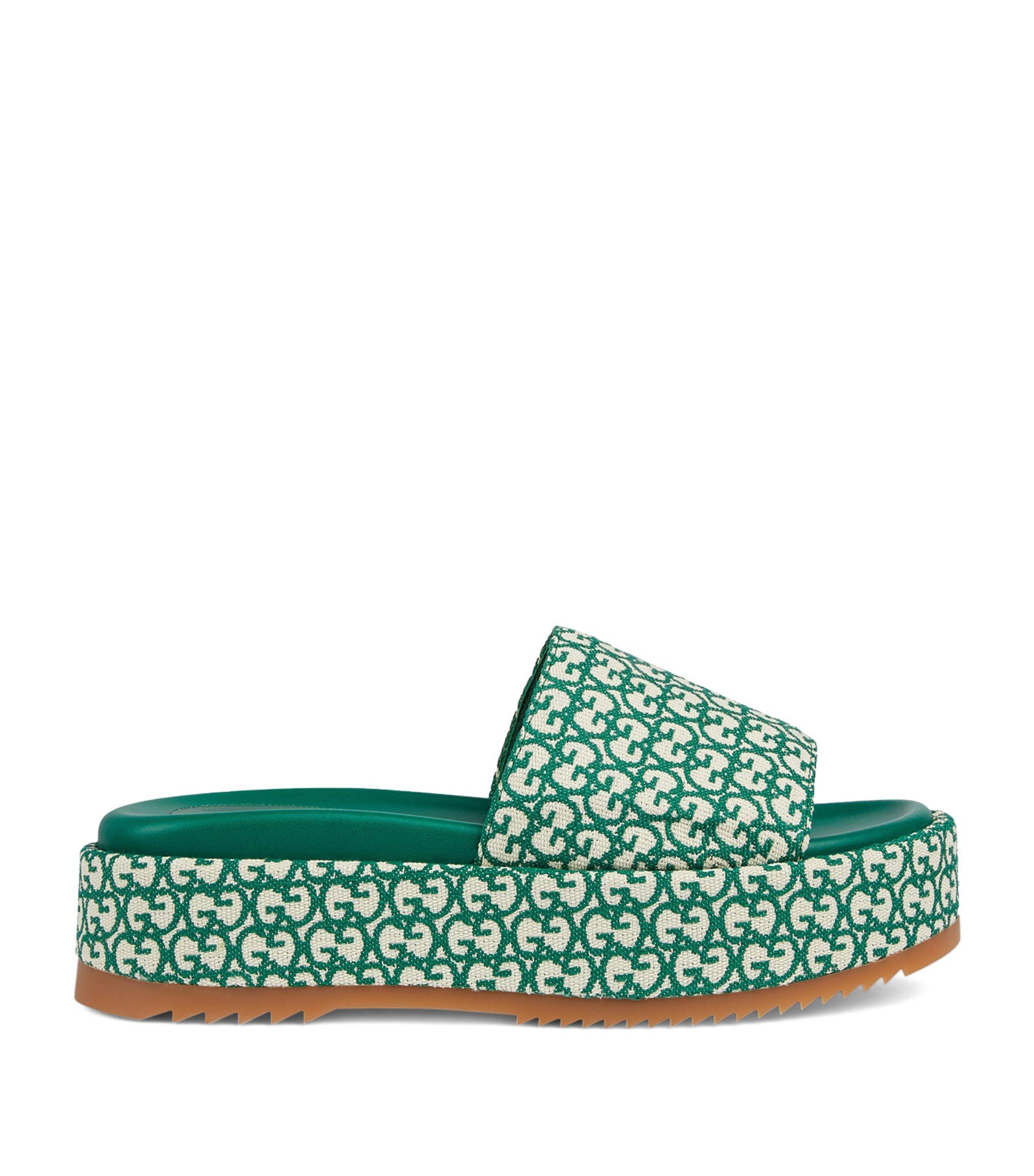 Gucci Interlocking G Platform Slides in Green | Lyst