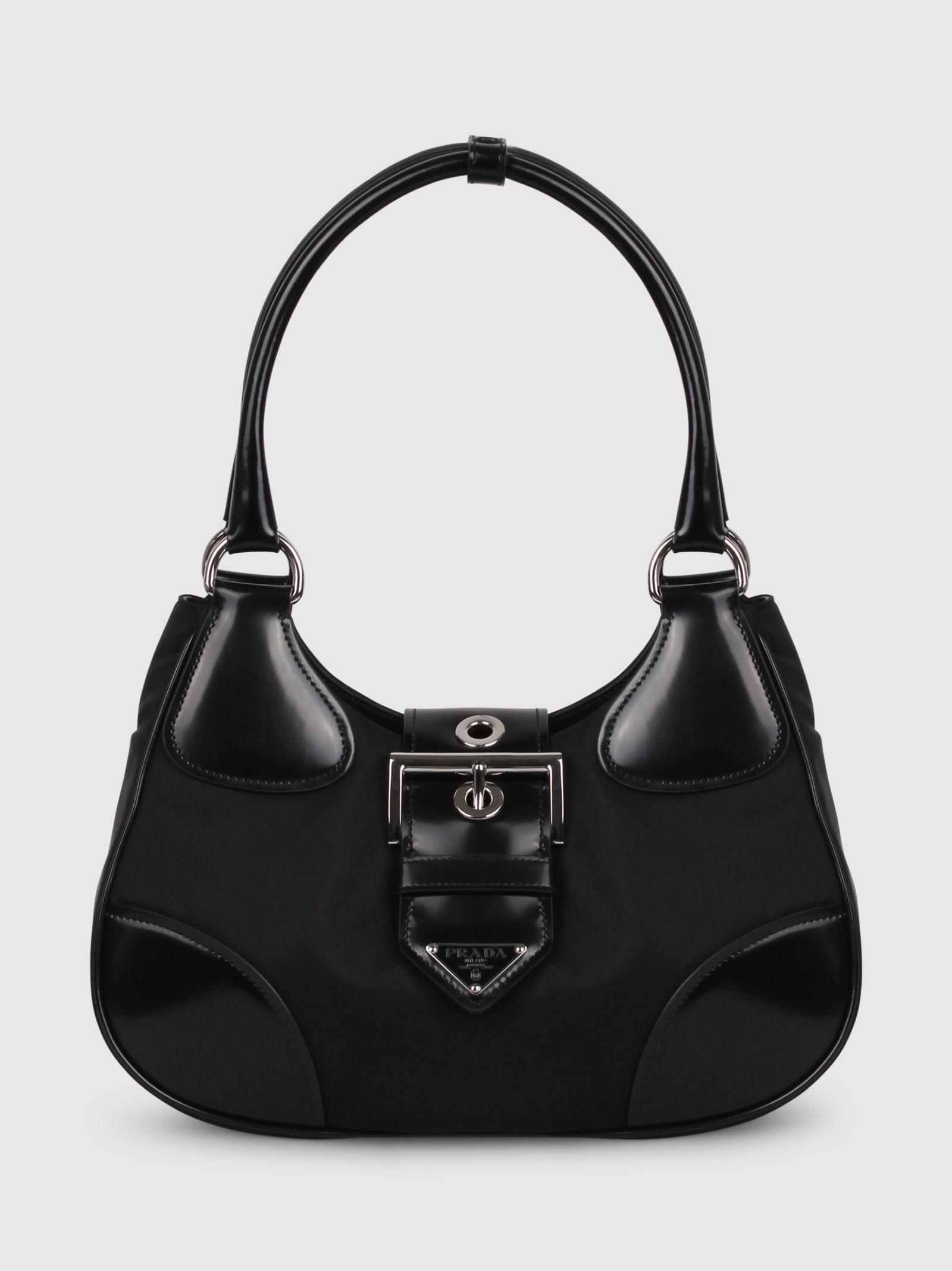 Prada Re-Edition 2002 Moon Bag in Black | Lyst