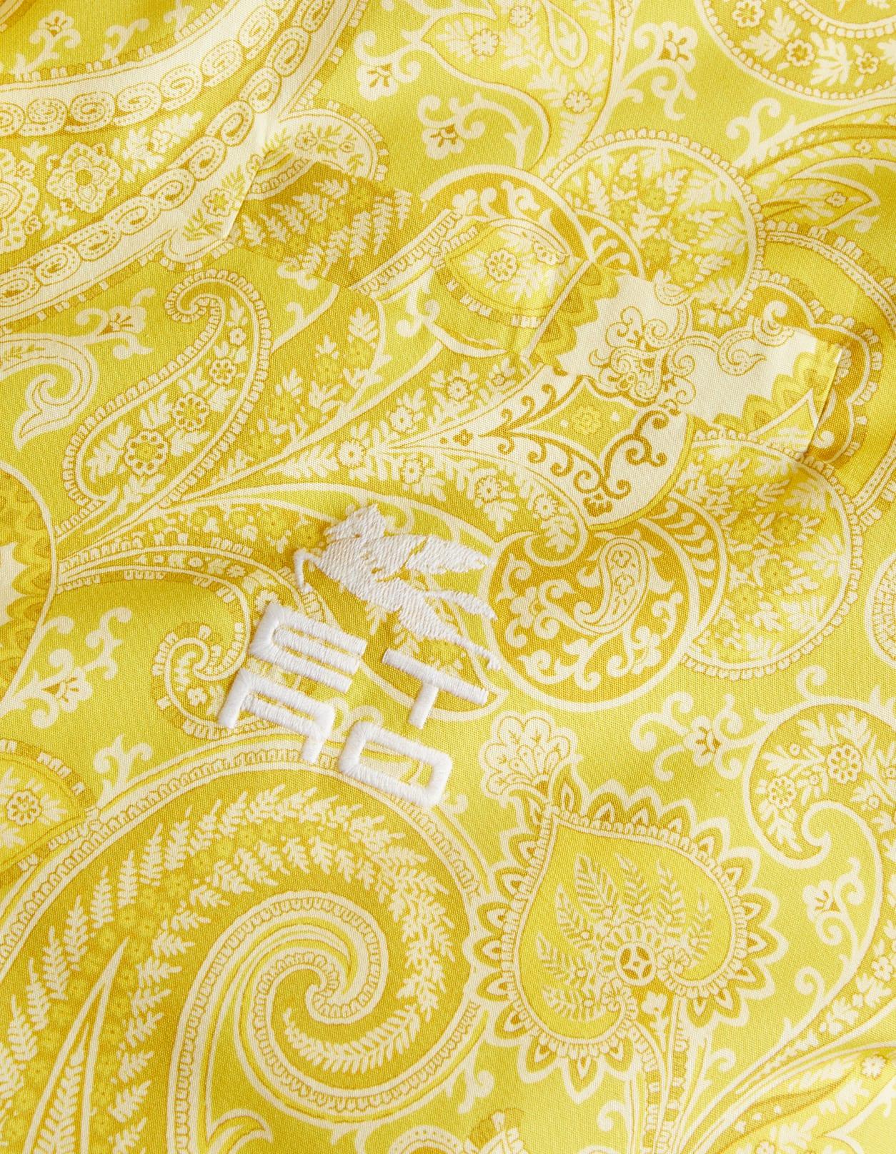 Yellow Paisley Pattern