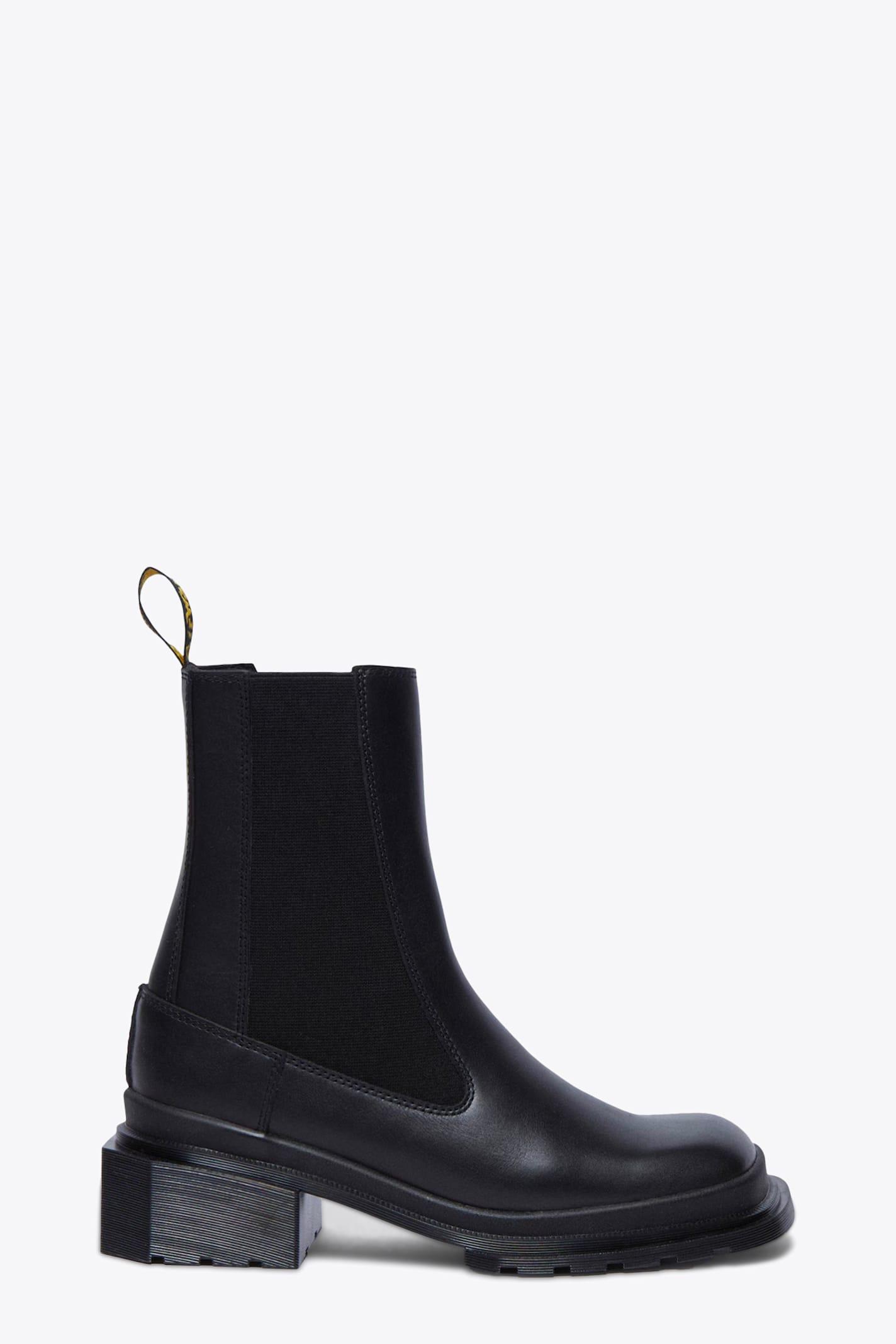Dr. Martens Maybole Chelsea Leather Chelsea Boots With Squared Toe in ...