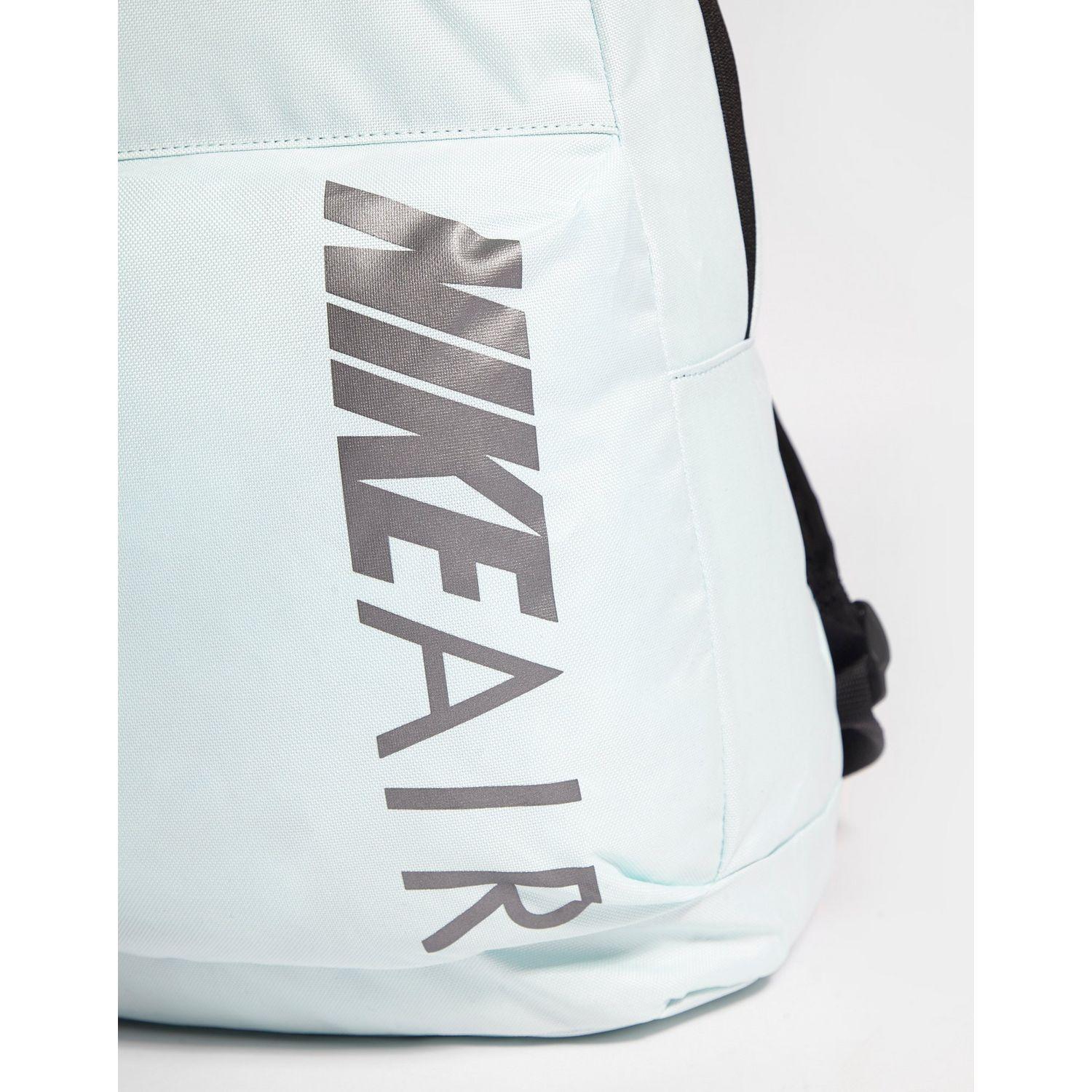 Sale > nike air elemental backpack > in stock