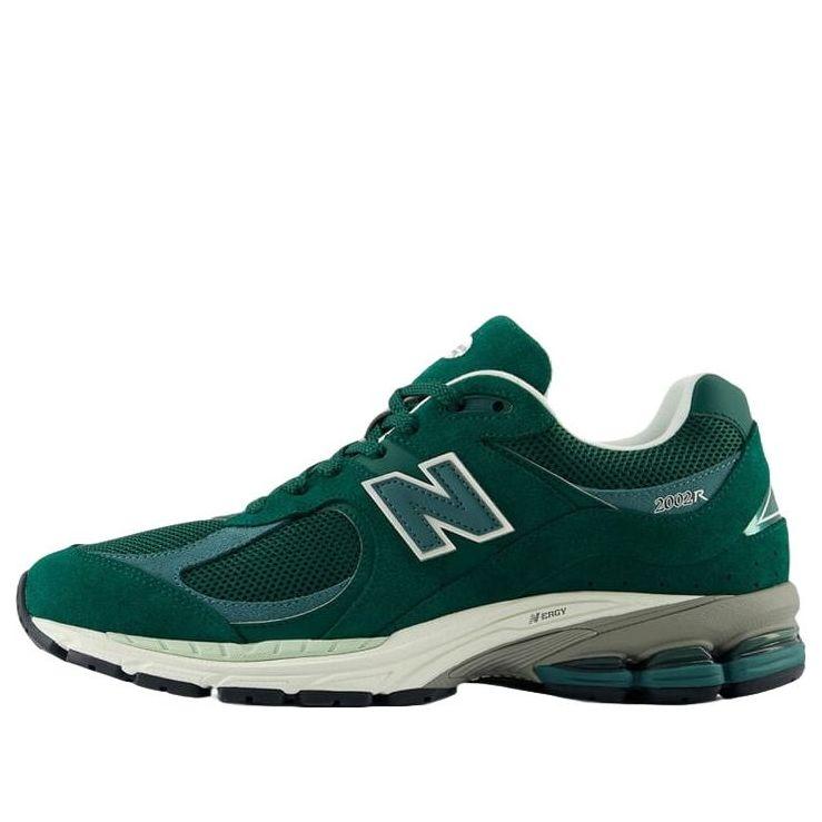 New Balance 2002R 'Marsh' in Green for Men | Lyst UK