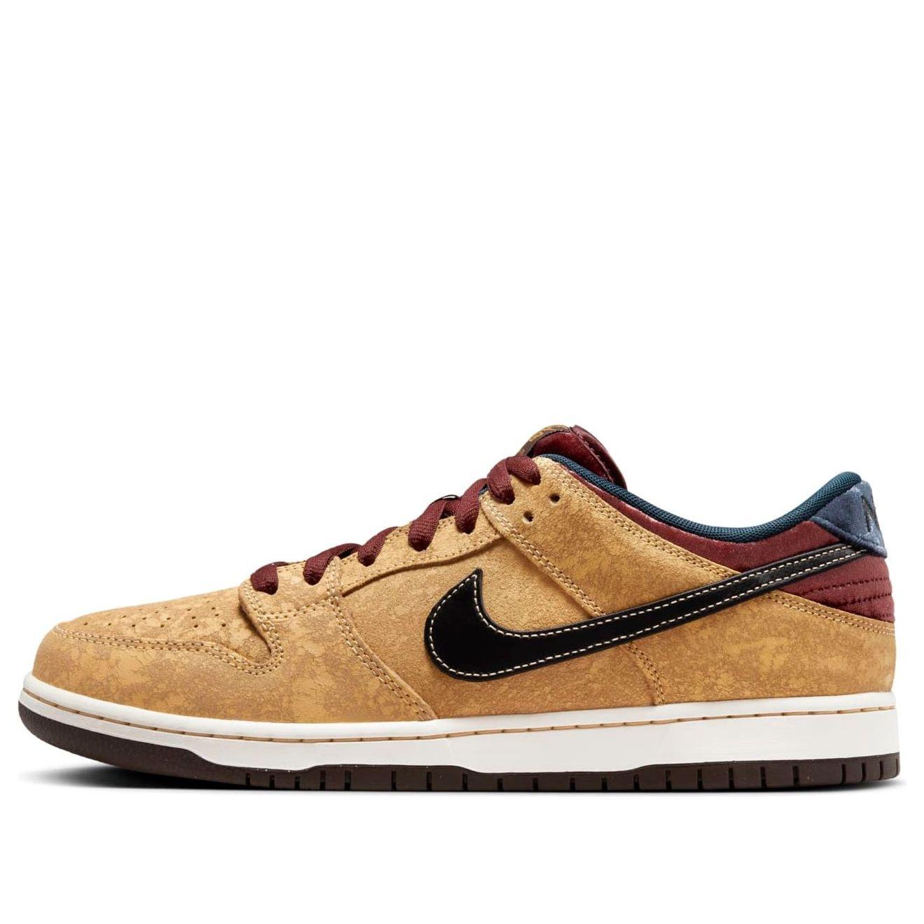 Nike Sb Dunk Low Pro 'City Of Cinema' in Brown for Men | Lyst